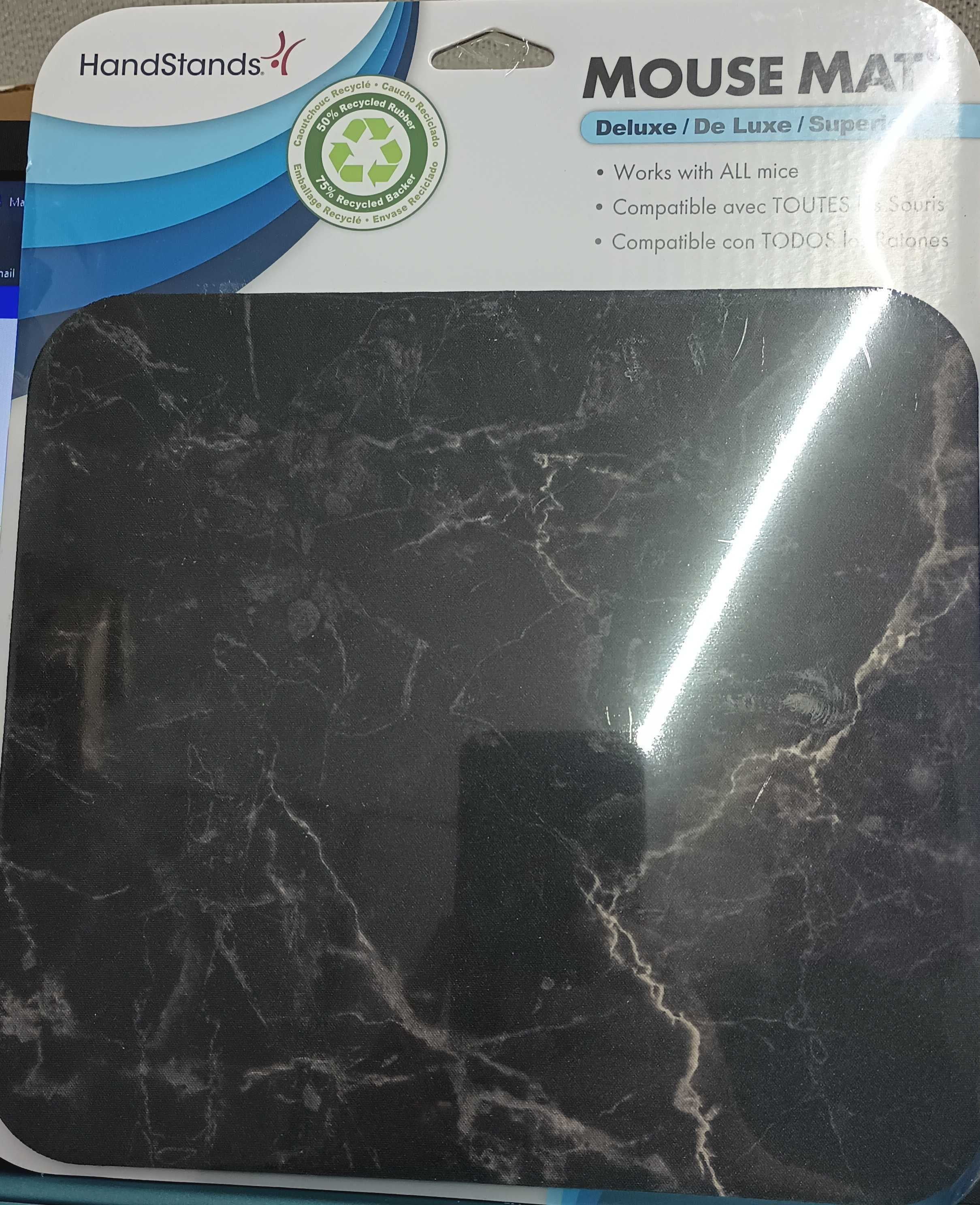 HandStands Deluxe Mouse Mat - Walmart Business Supplies