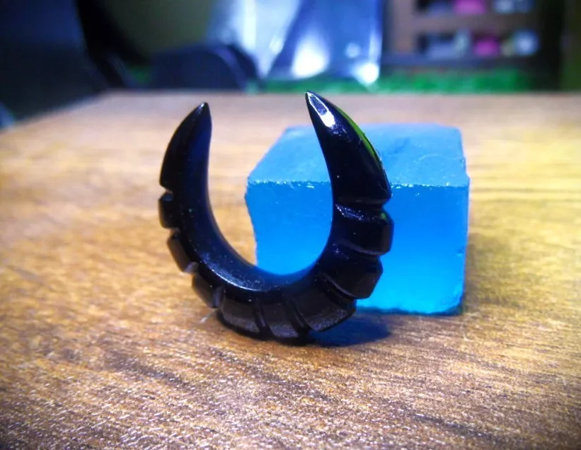 Handcrafted Black Onyx Gemstone Septum Piercing Pincher – Bold and ...