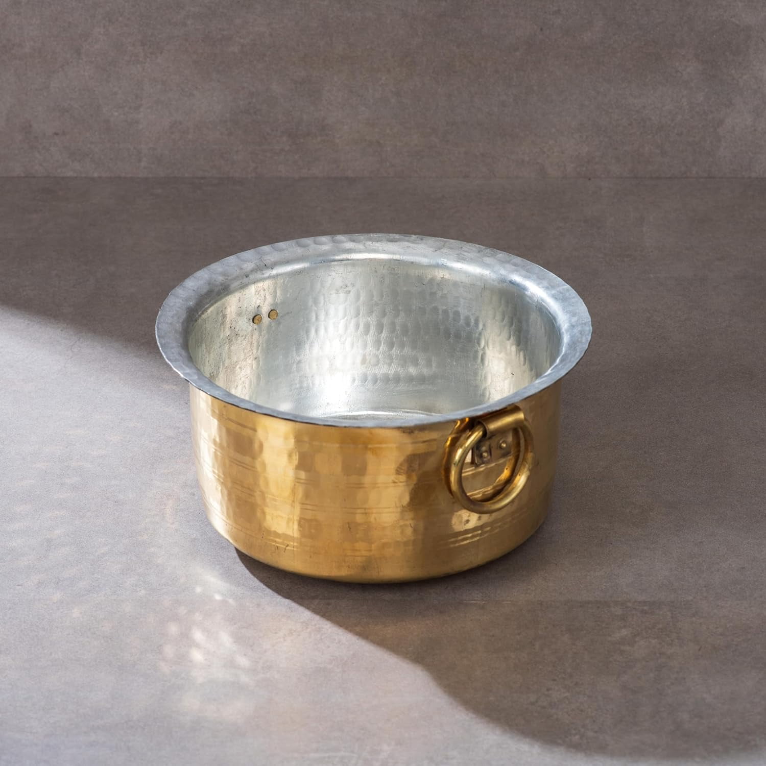 Handcrafted Brass Patila For Cooking 3 Litres | 100% Pure Brass Round ...