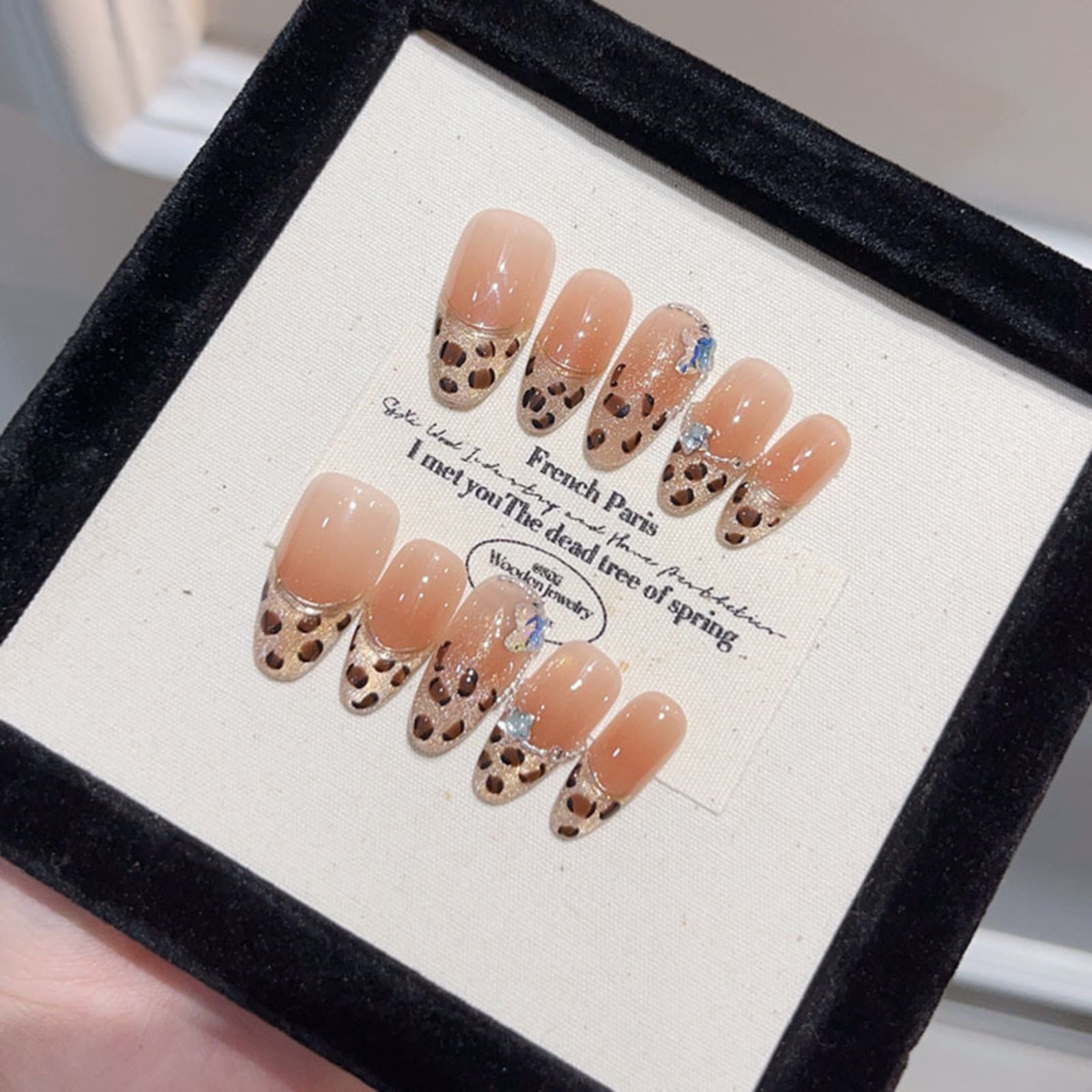 Handcrafted Golden Cat Eye Gradient with Hand-painted Leopard Print ...