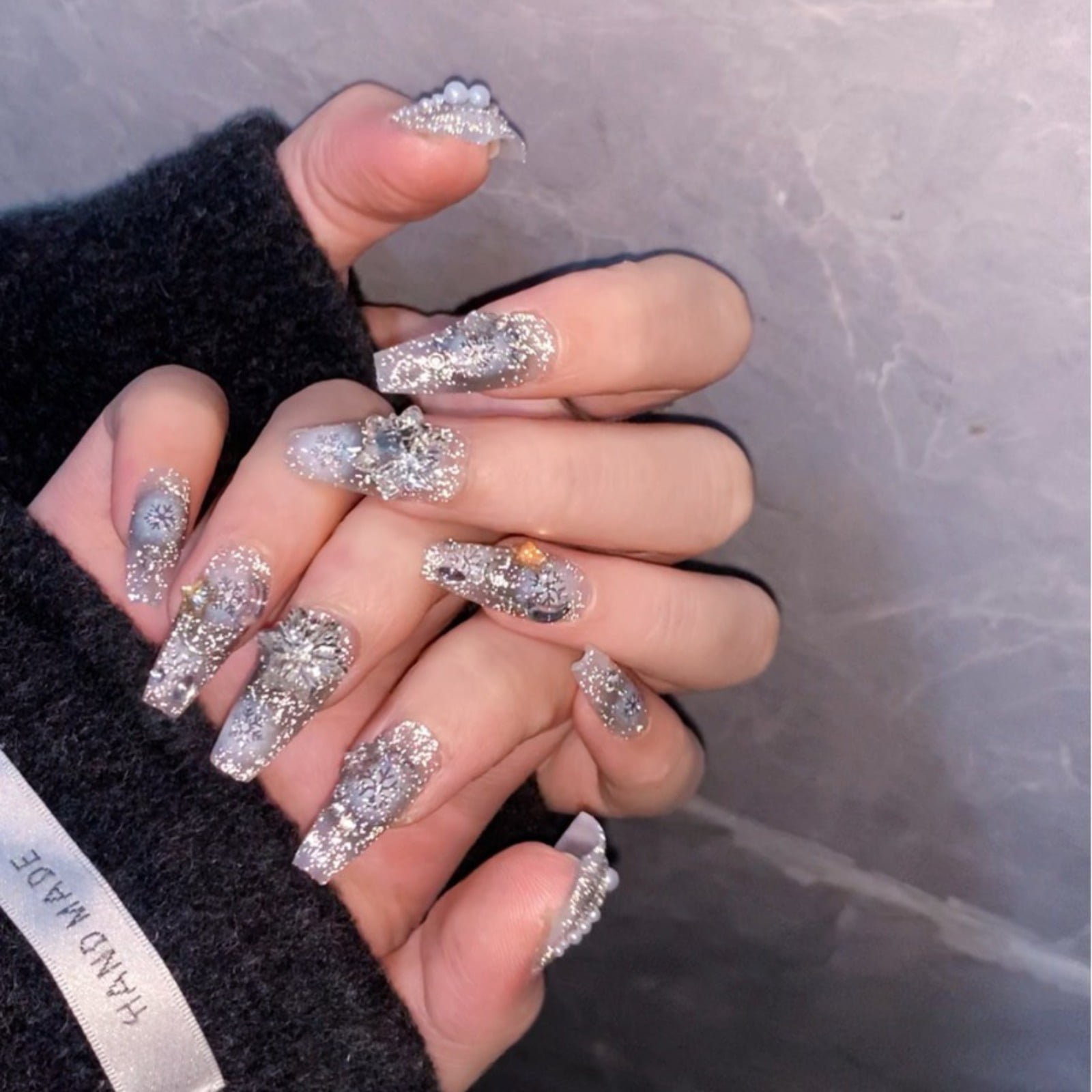 Handmade Luxurious Sparkling Press-On Nails - Popular on Xiaohongshu ...