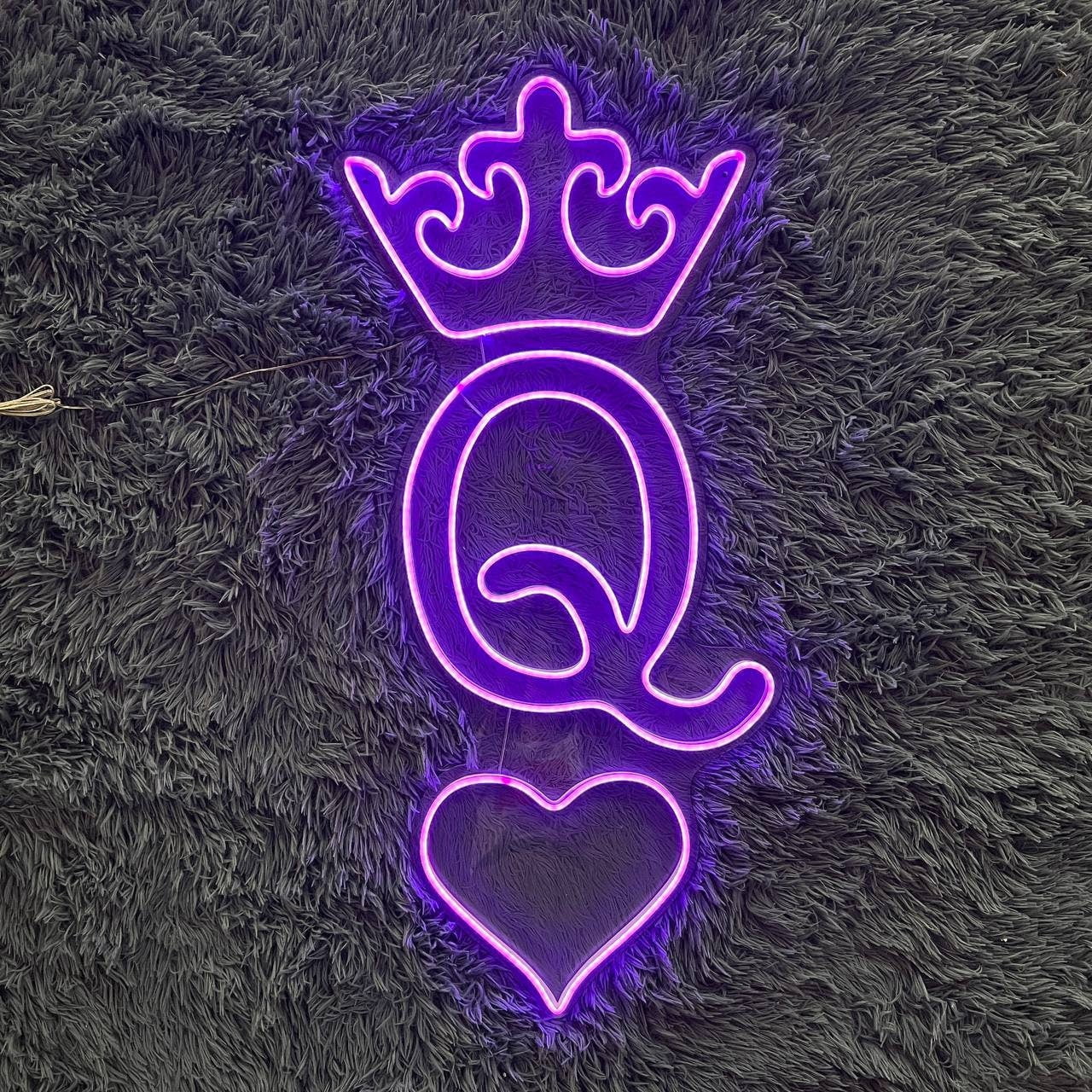 Handmadetneonsign Queen of Hearts neon sign, Poker Neon Sign, Neon Sign ...