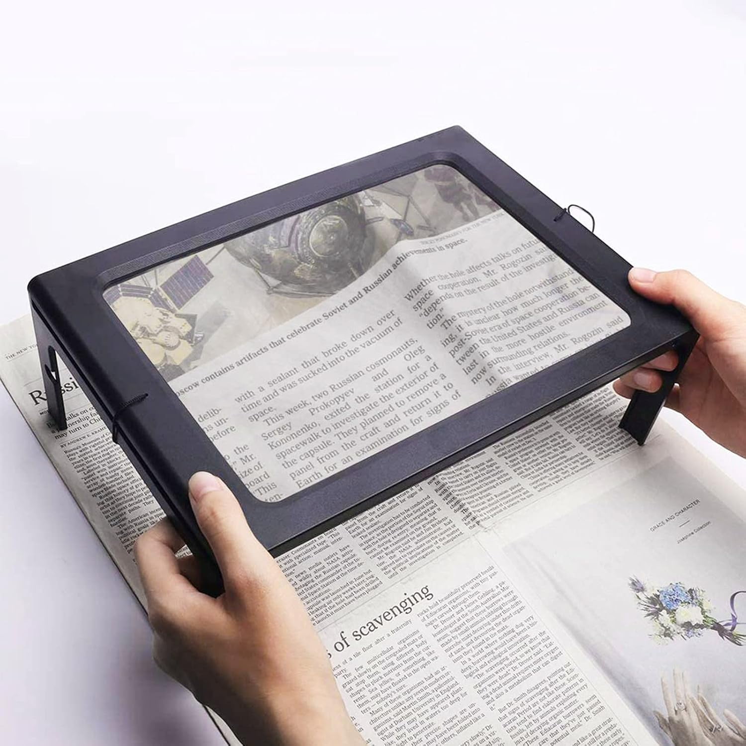 Hands-Free Full Page Magnifier, Lightweight Magnifier with Large ...