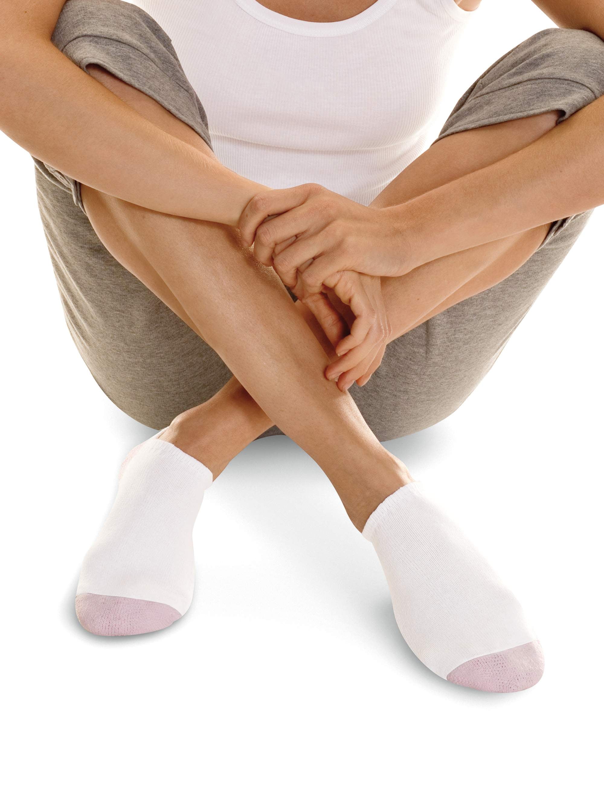 Hanes Women's Cushioned No Show socks, 10+2 bonus pack - Walmart.com