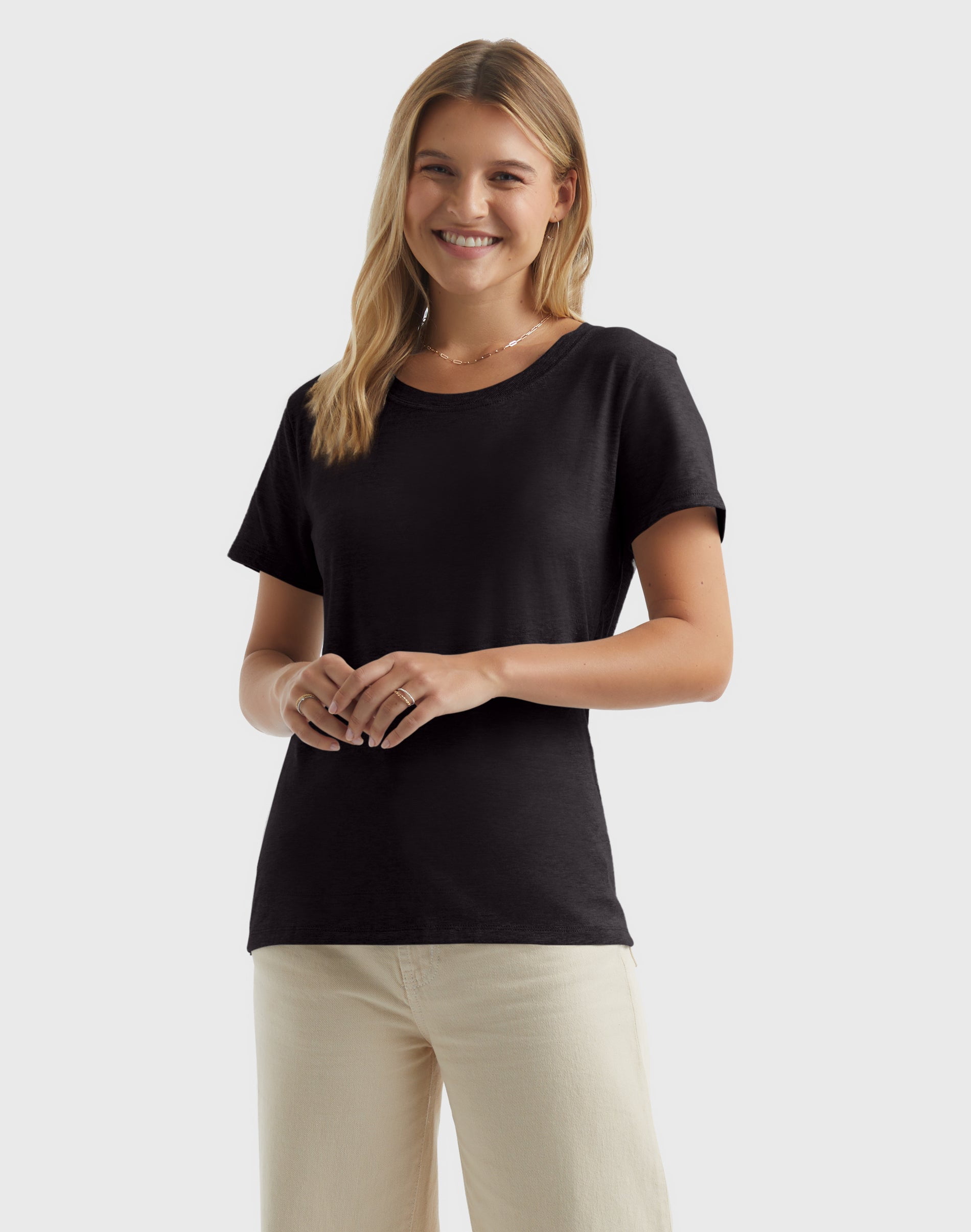 Hanes Women's Perfect-T, Lightweight Cotton, Short Sleeve Crew T-Shirt ...