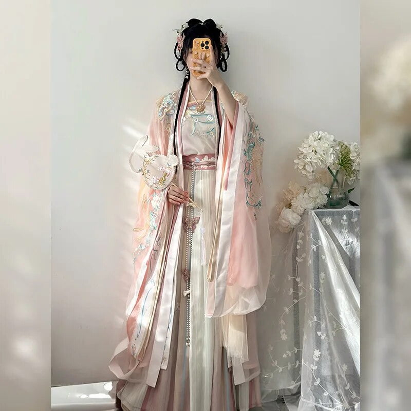 Hanfu Fashionable style Dress with Embroidery and Gradient Colors ...
