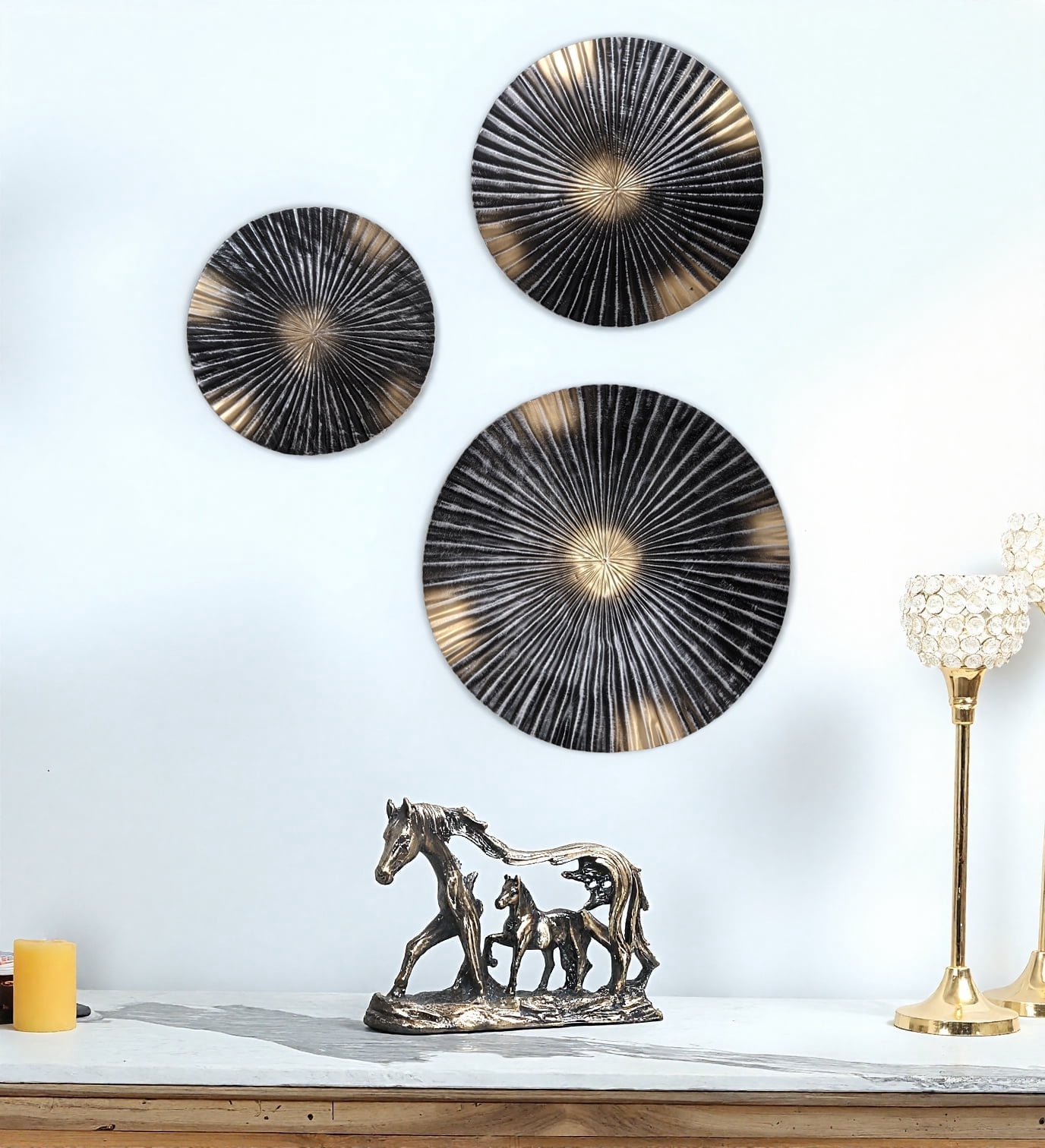 Hanging Black & Gold Ribbed Metal Circles Wall Decoration - Set of 3 ...