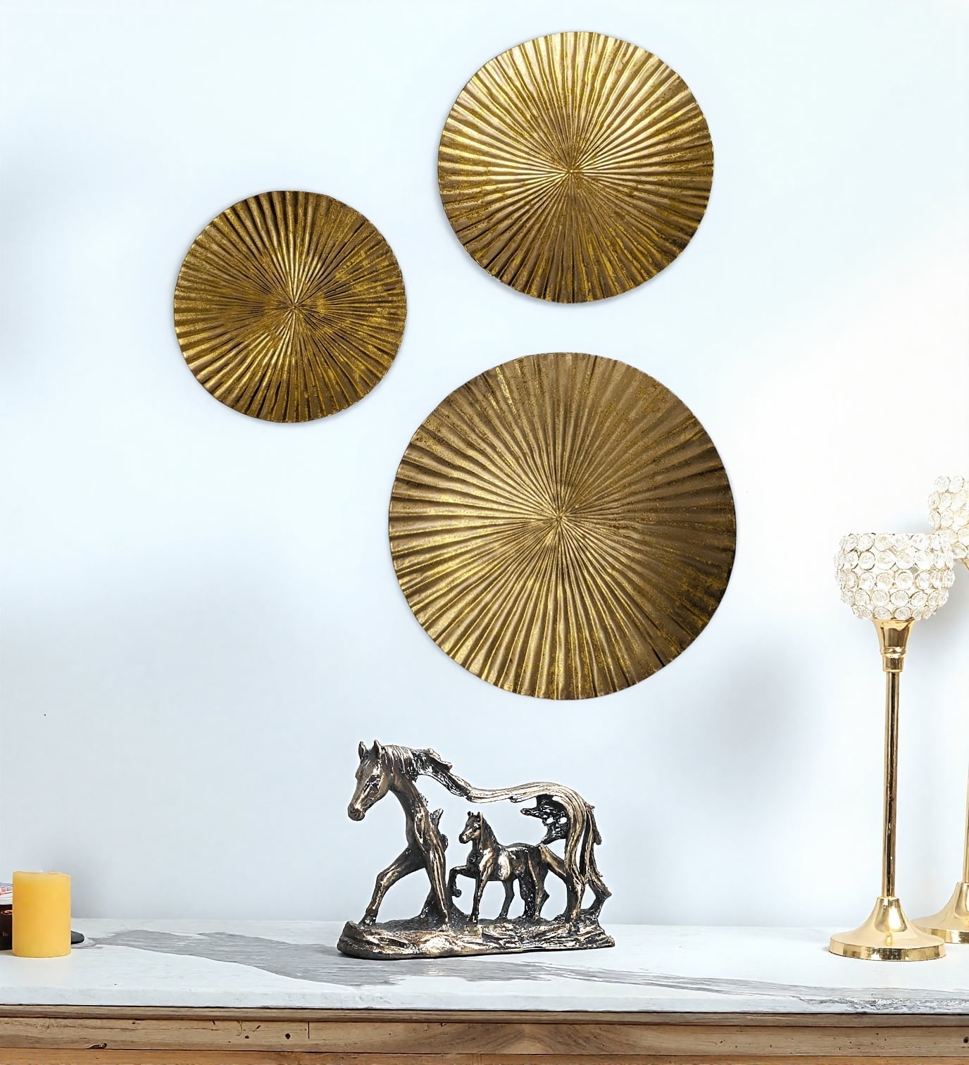 Hanging Gold Color Ribbed Metal Circles Wall Decoration - Set of 3 ...