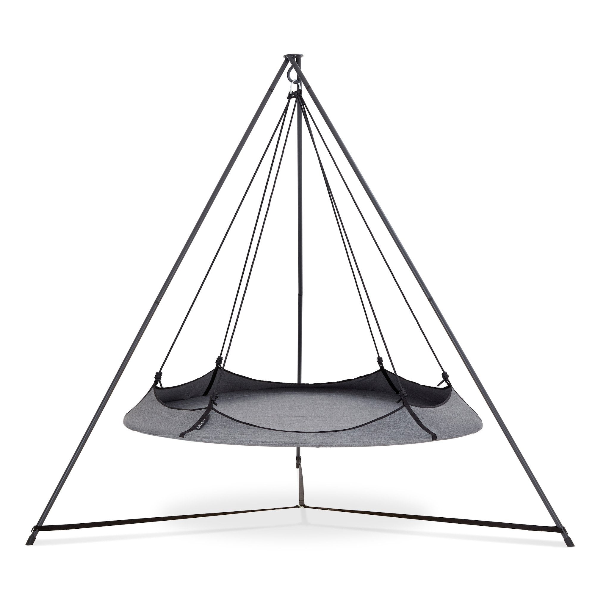 Hangout Pod, LLC Hangout Pod Transportable Circular Family Hammock Bed ...