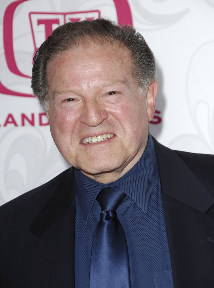 Hank Garrett In Attendance For 5Th Annual Tv Land Awards, Barker Hangar ...