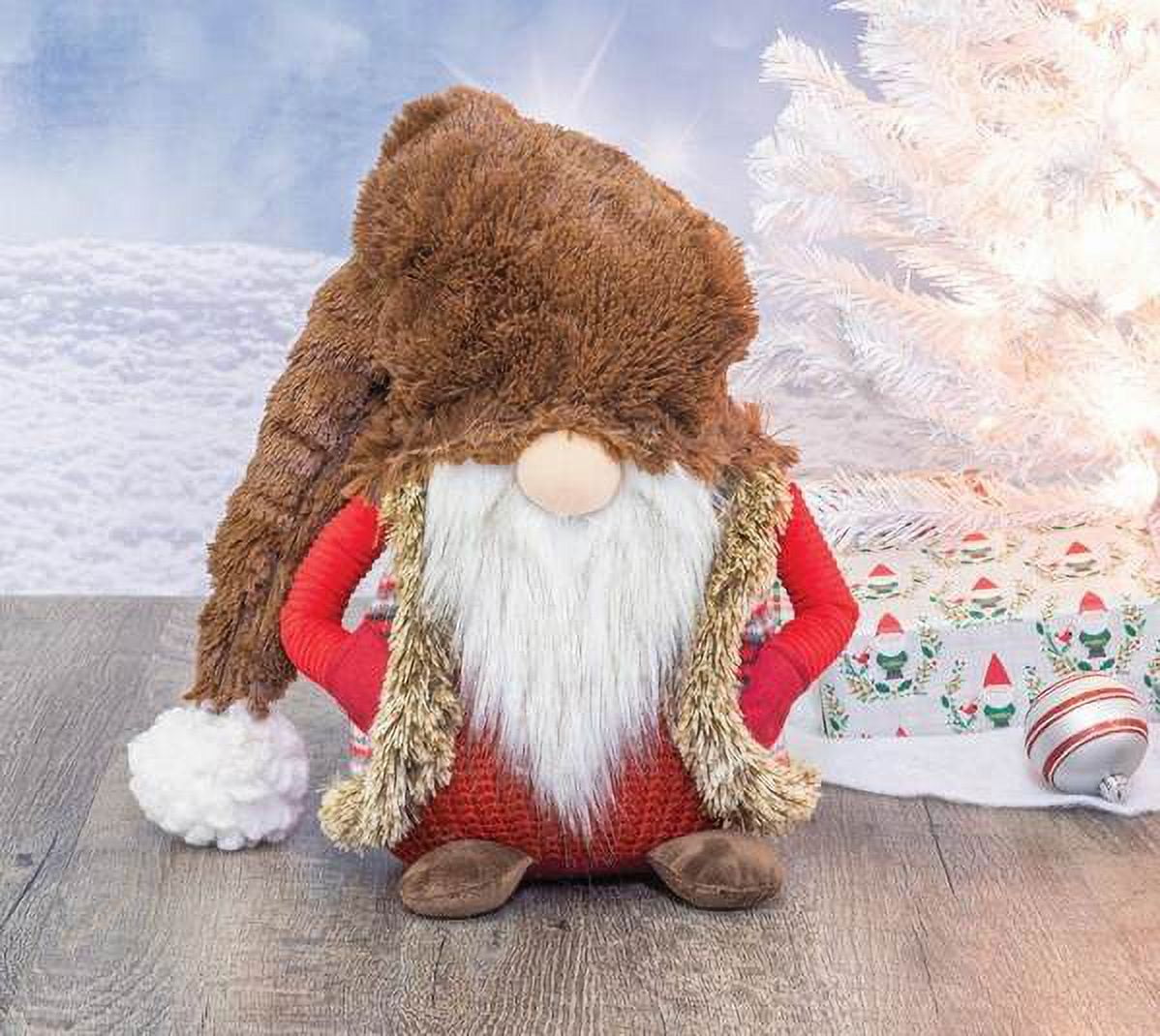 Hanna's Handiworks Tabletop Santa Gnome, Chocolate Hat (11558) - Walmart.com