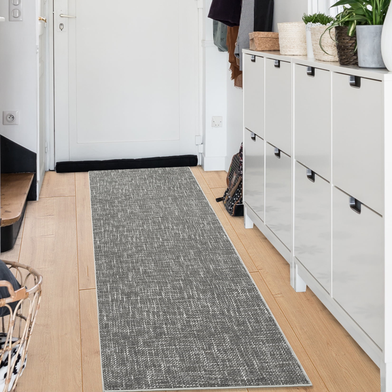 Haperlare Grey Modern Runner Rugs for Hallway Machine Washable Entryway ...