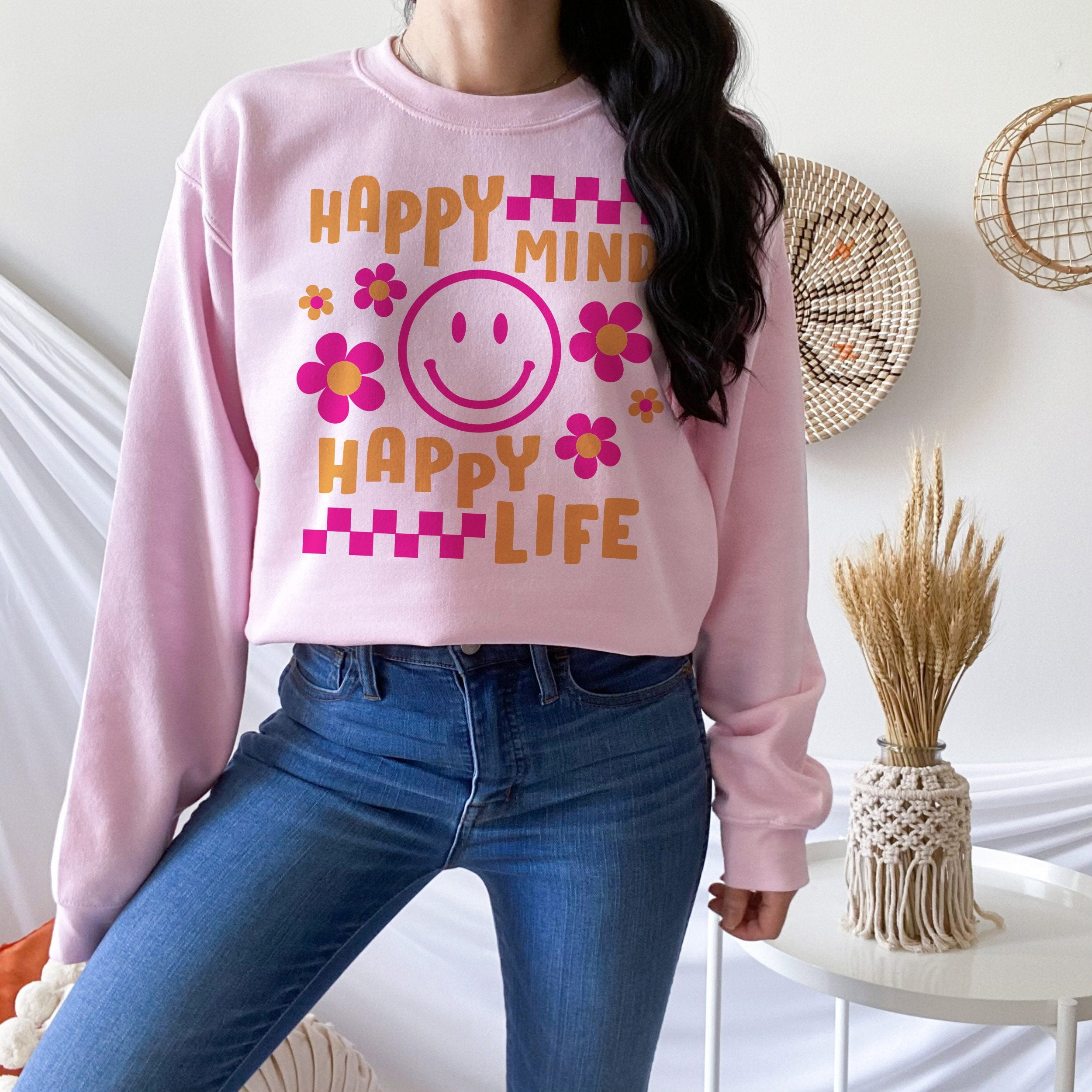 Happy Mind Happy Life Unisex T-Shirt, Cute Retro Smiley Graphic Trendy ...