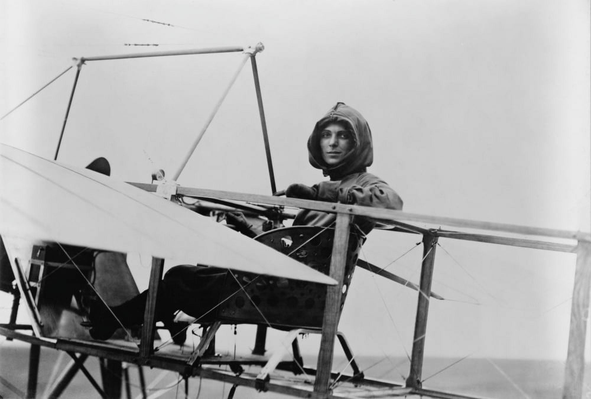 Harriet Quimby 1875-1912 In The Moisant Monoplane In Which She Learned ...
