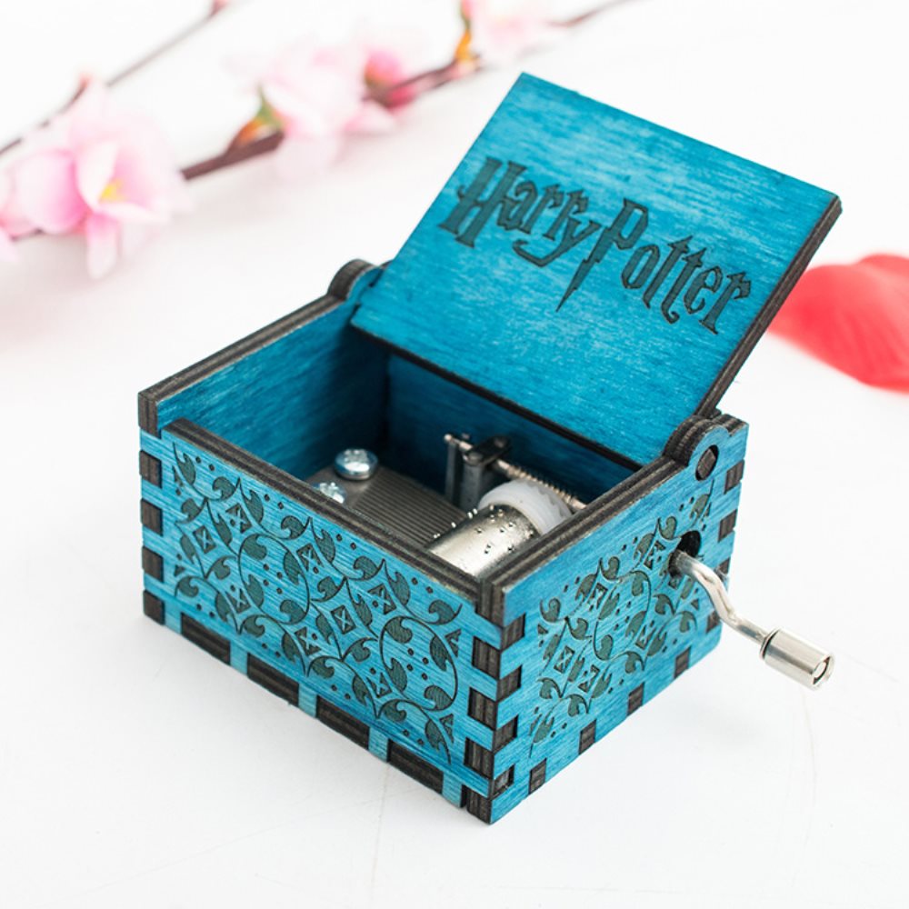 Harry Potter Engraved Wooden Music Box, Hand-Operated, Vintage Design ...