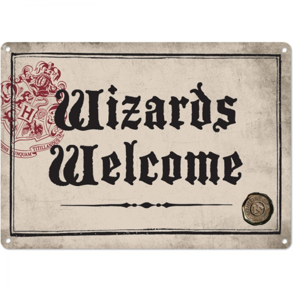 Harry Potter Wizards Welcome Small Tin Sign - Walmart.com