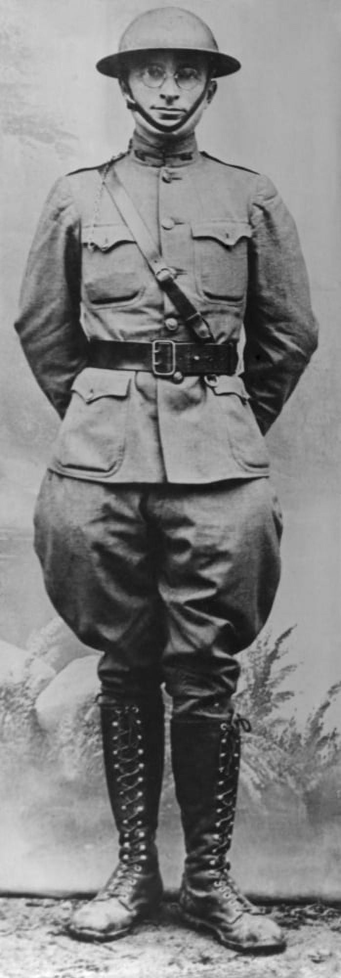 Harry Truman As A Soldier In World War I. Truman Was Promoted To ...