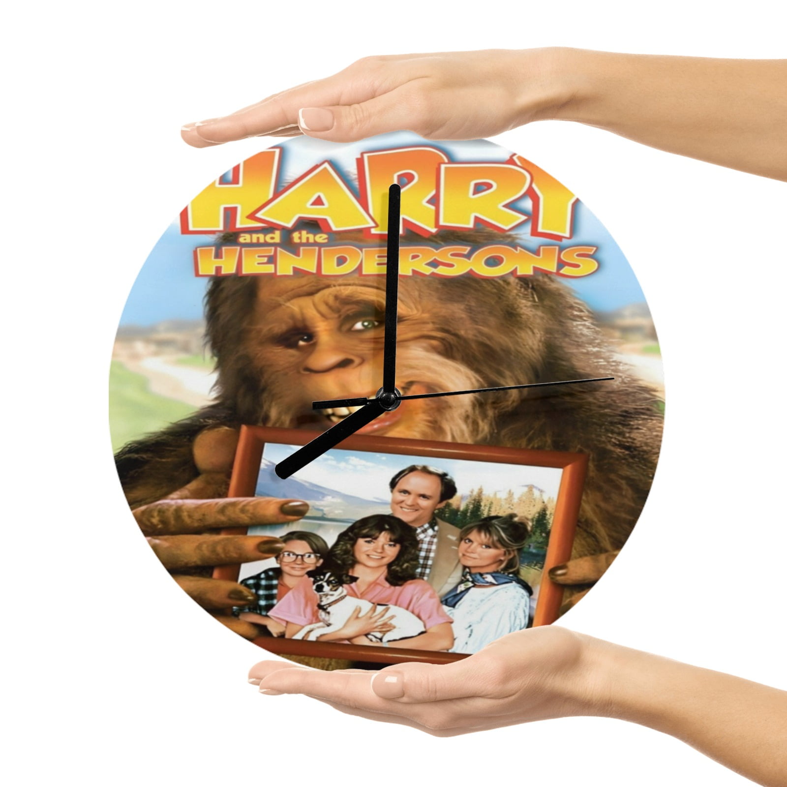 Harry and the Hendersons MDF Wall Clock（11.6"） - Walmart.com