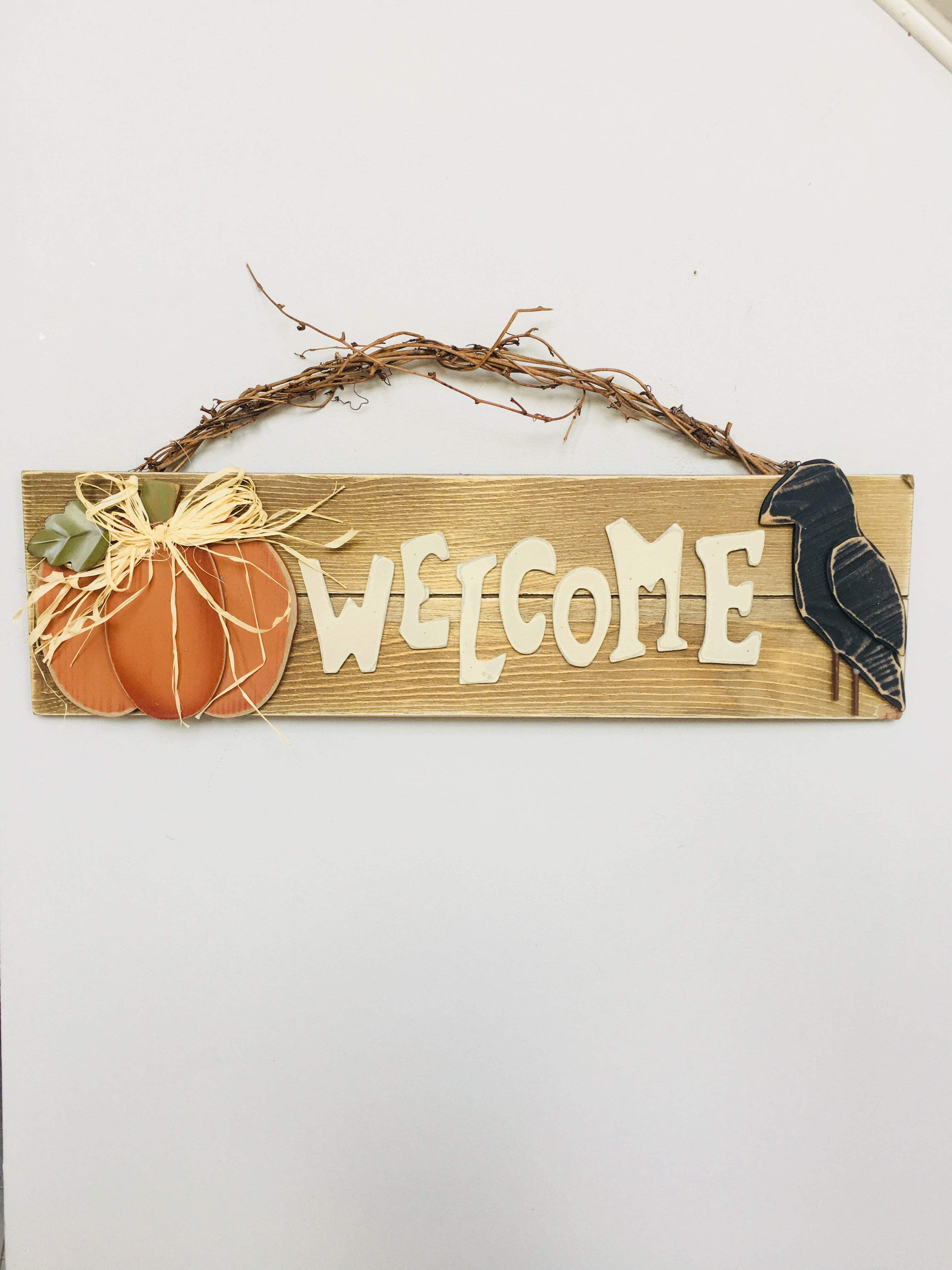 Harvest Wooden Welcome Sign with Pumpkin and Raven - Walmart.com
