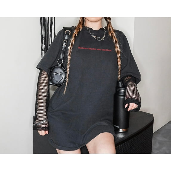 Haters make me hotter Retro Meme Gen Z T-Shirt 90s Graphic Tee Trendy ...