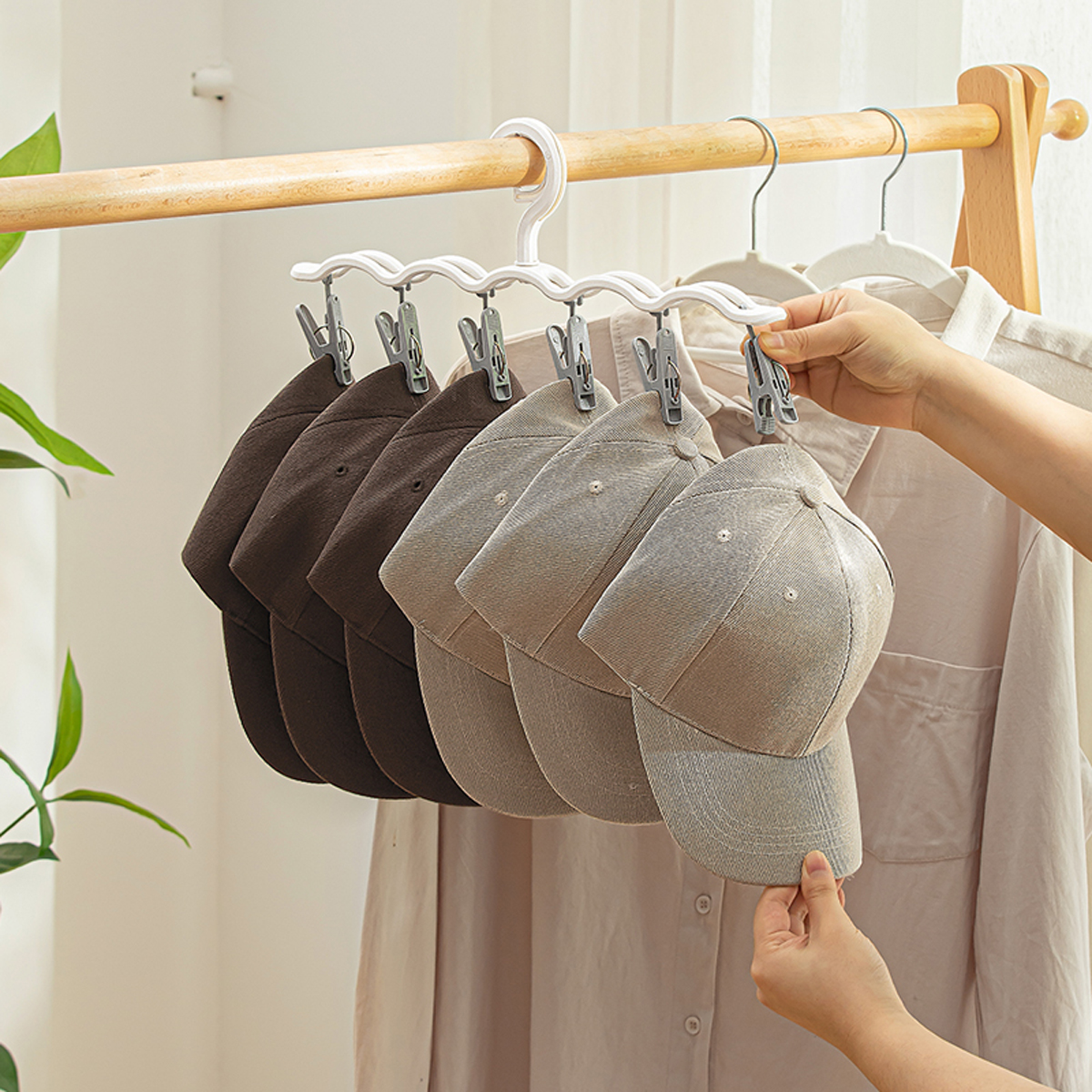 Hats Hanger Rack with 6 Clips for Closet, Hats Organizer Cap Storage ...