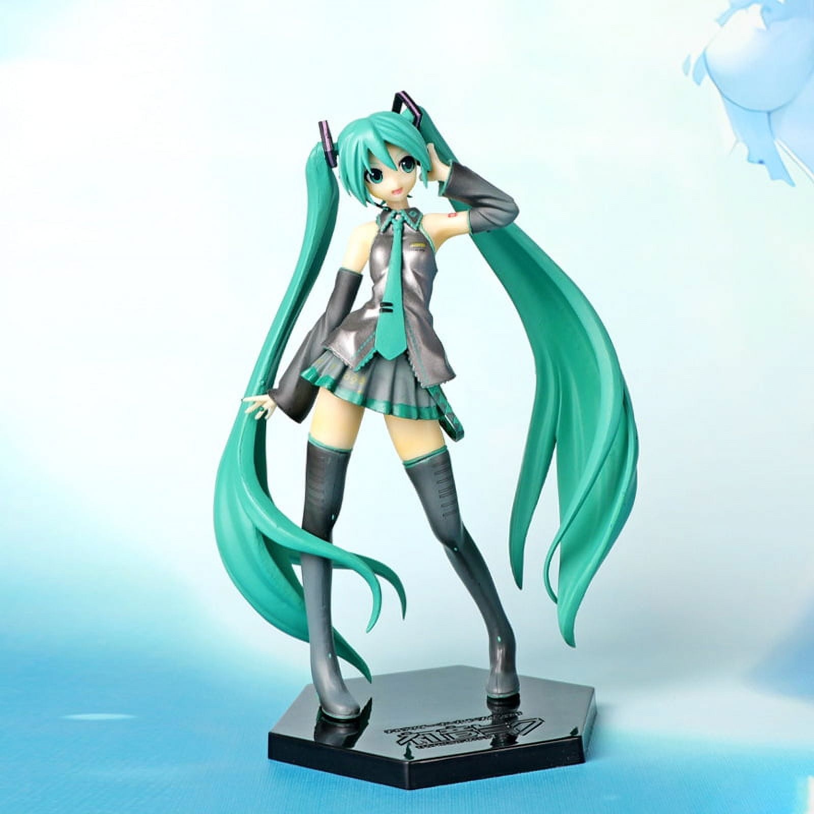Hatsune Miku with Accessories Movable Action Figure Character Statue ...