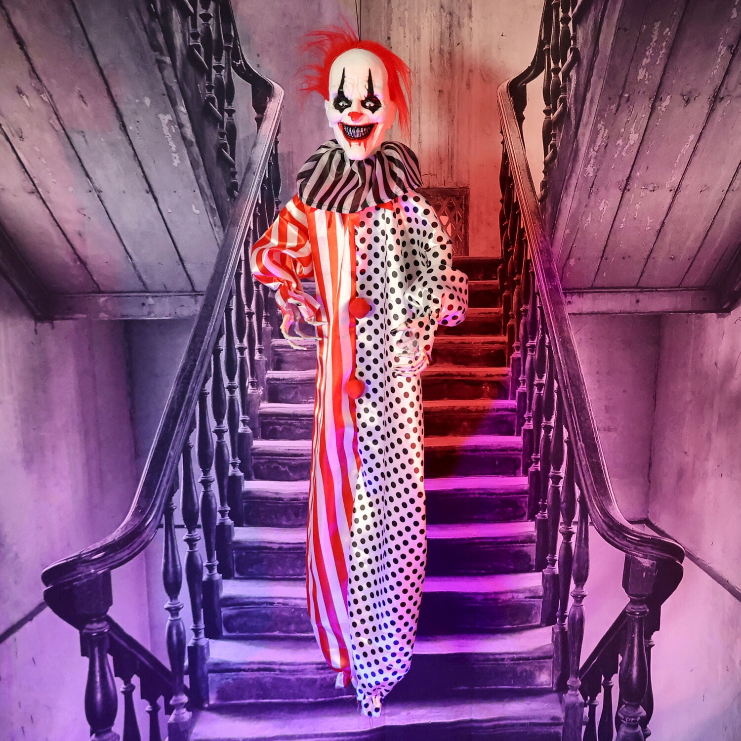 Haunted Hill Farm 4 Ft. Floating Clown Animatronic with Blue Chest ...