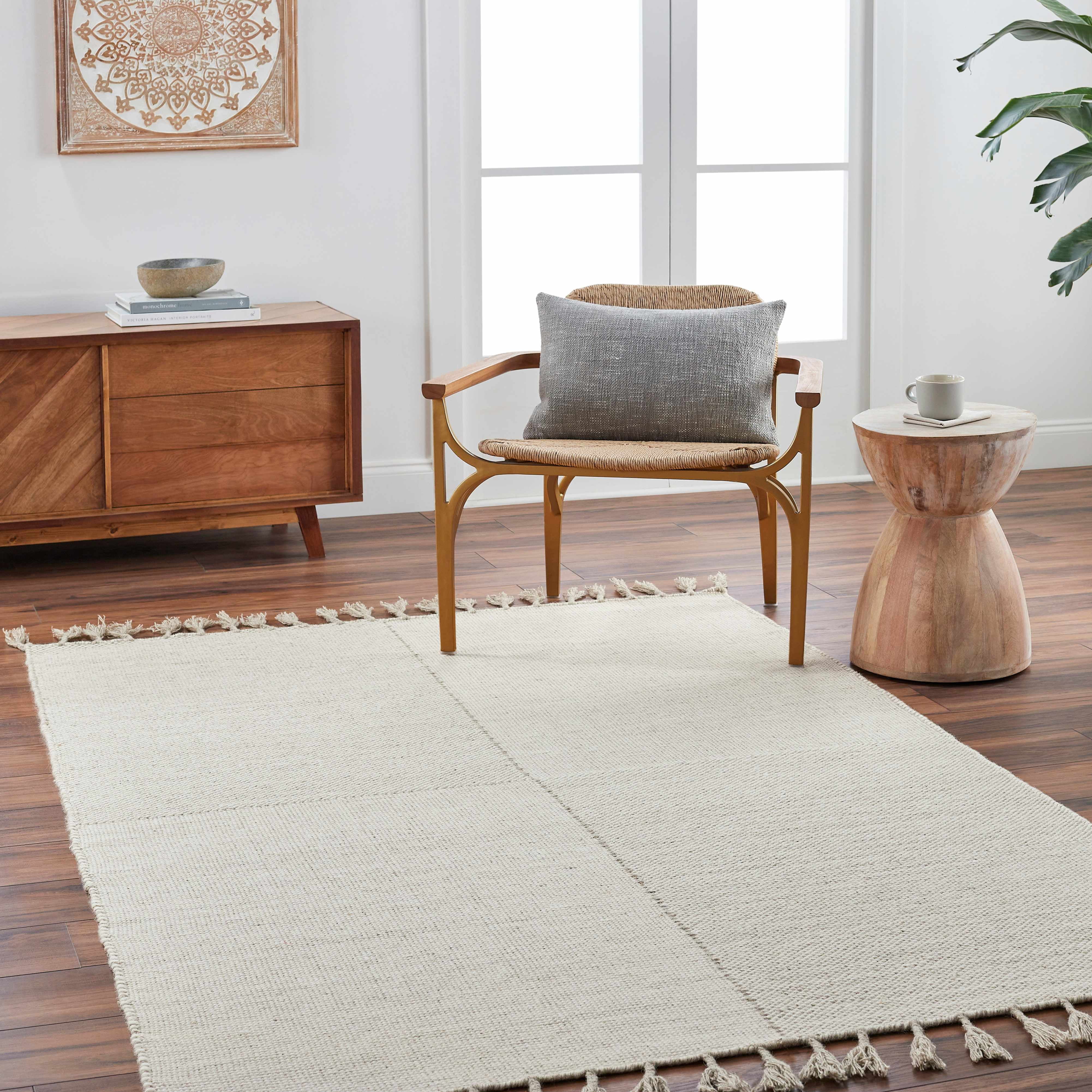 Hauteloom Abhay Wool Living Room, Bedroom Area Rug - Bohemian ...