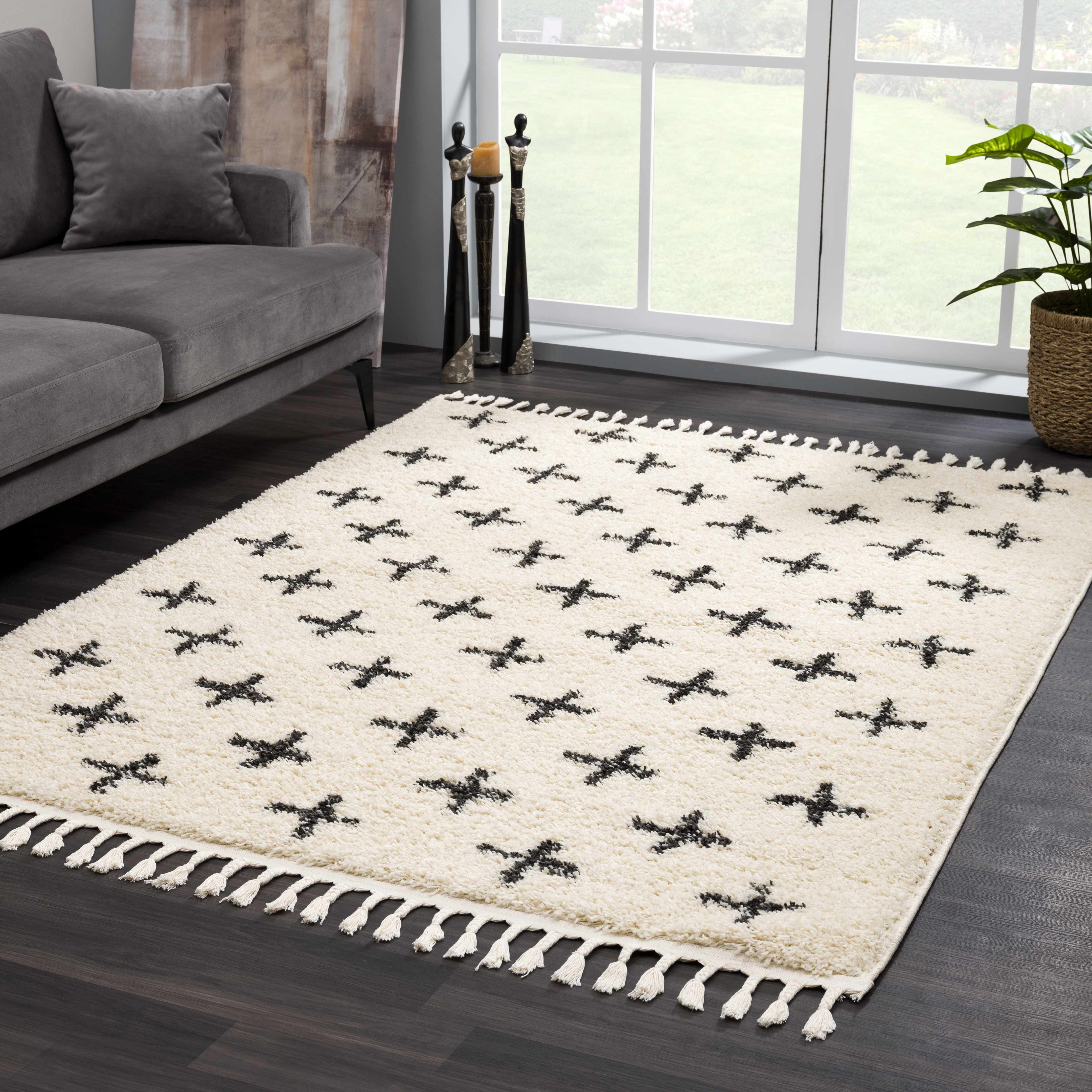 Hauteloom Alstead Farmhouse Swiss Cross Geometric Shag Area Rug ...