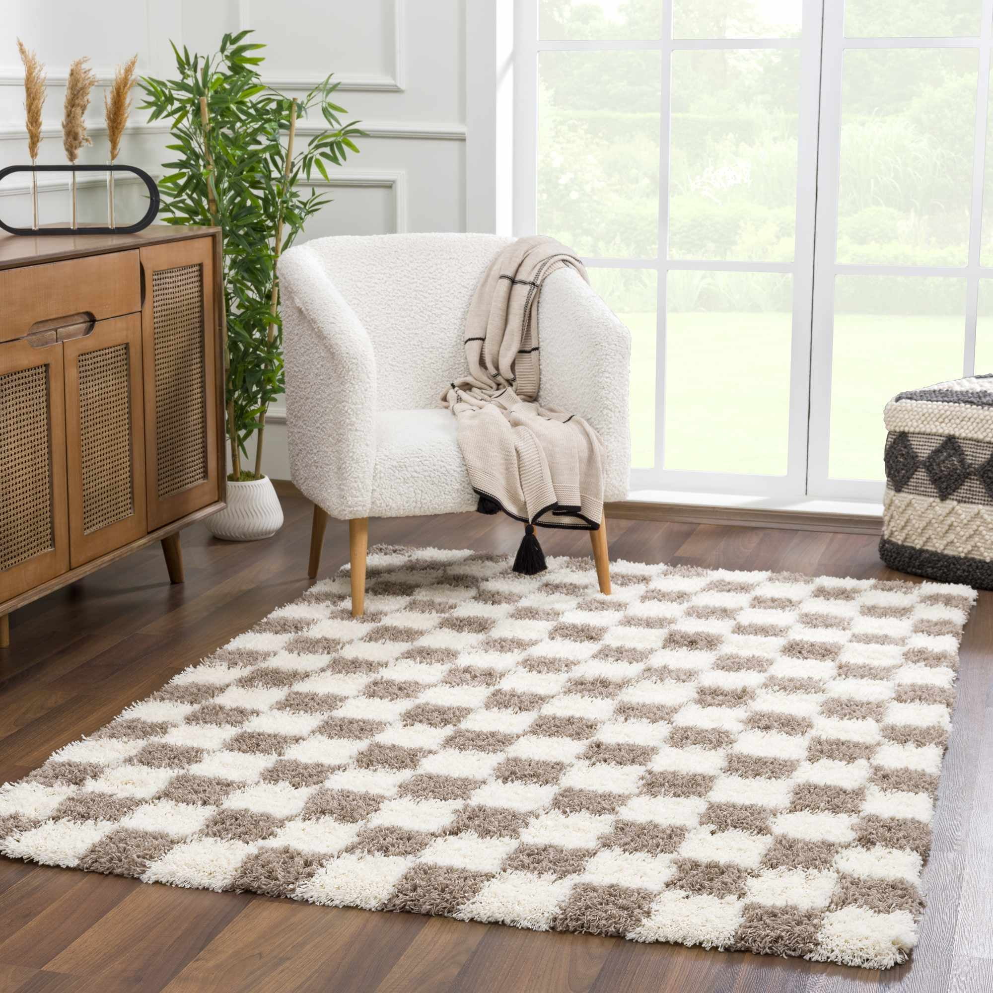 Hauteloom Atira Contemporary Checkered Fluffy Shag Area Rug - Modern ...