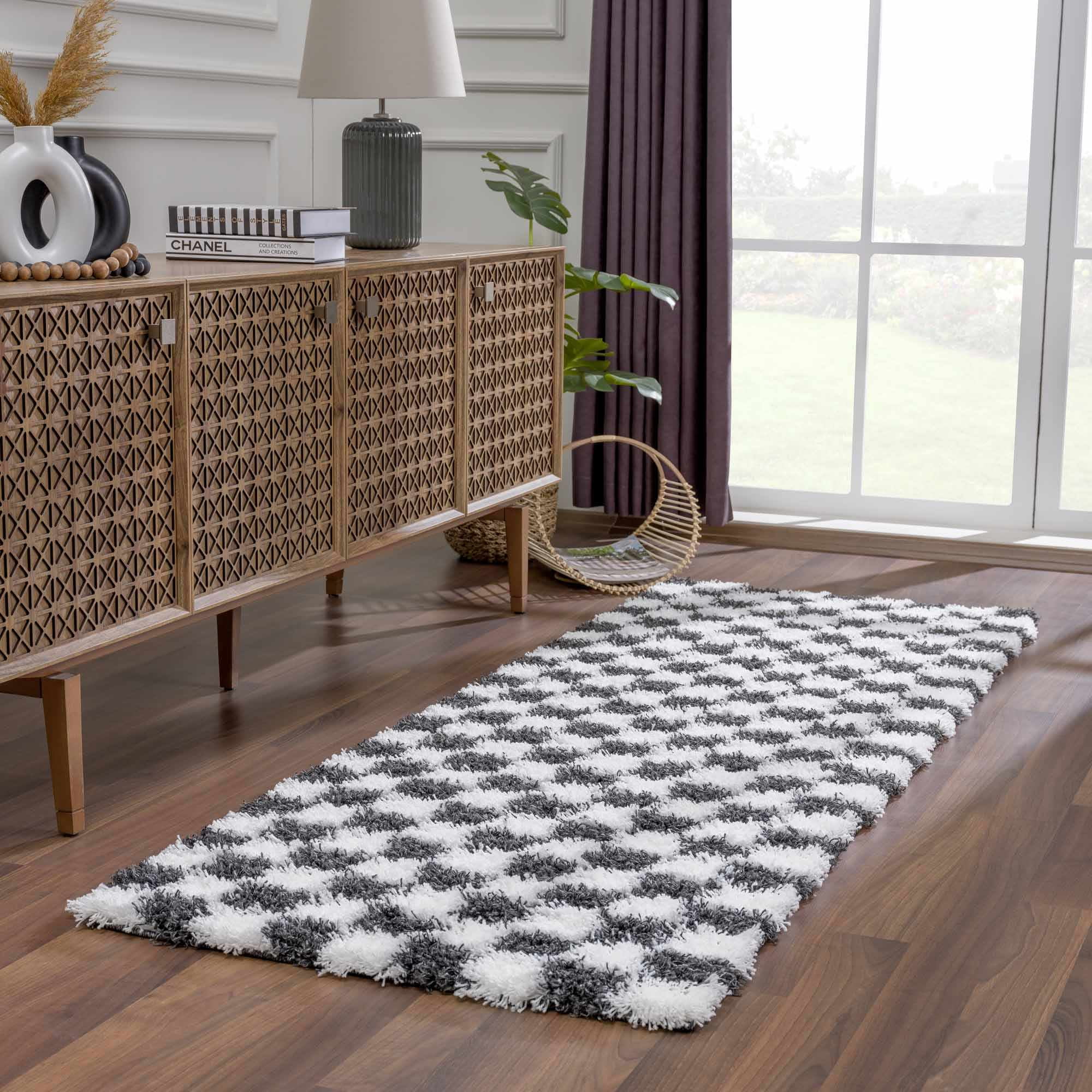 Hauteloom Atira Contemporary Checkered Shag Runner, 2'7 x 7'3, Black White, Plush Pile Carpet ...