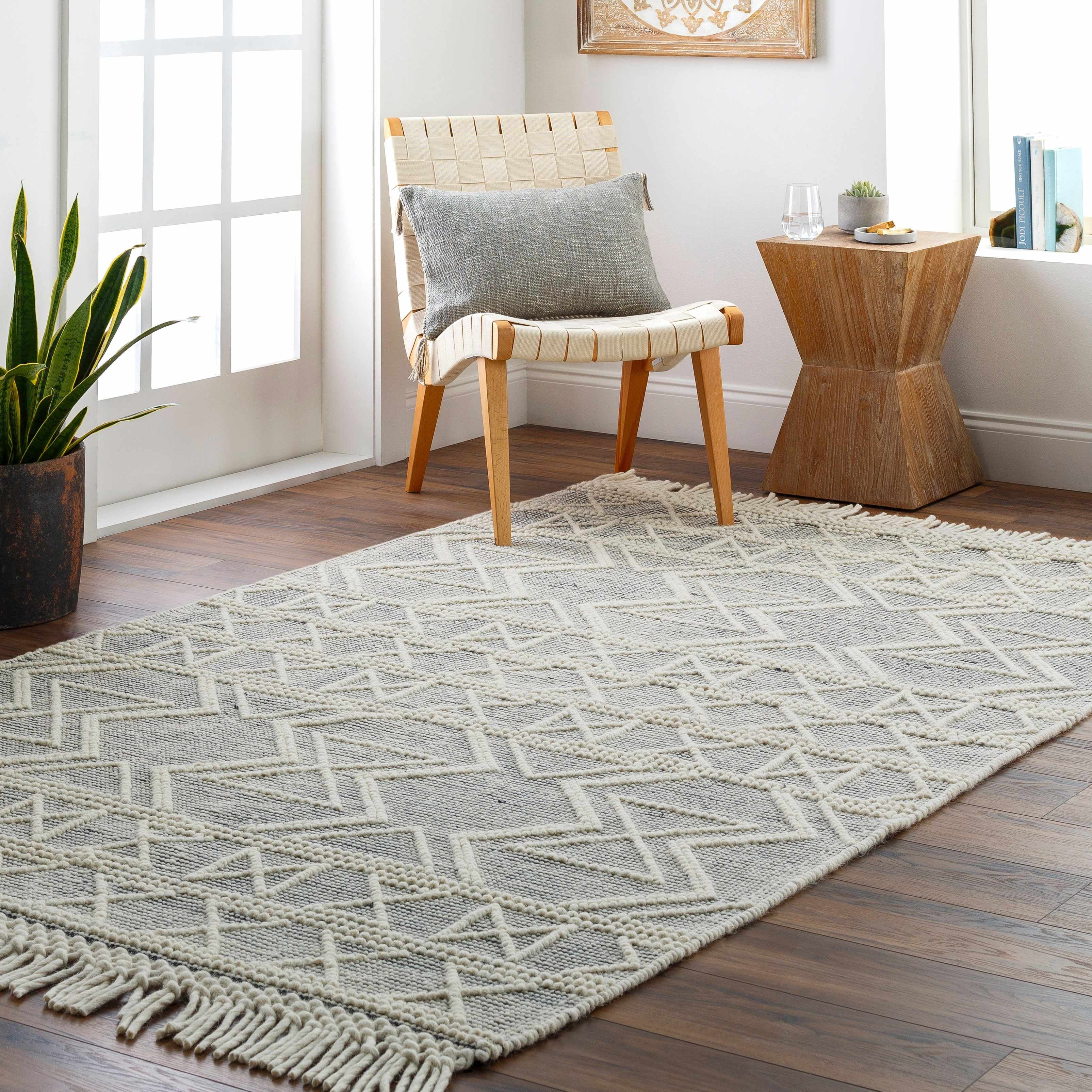 Hauteloom Aziel Wool Living Room, Bedroom Area Rug - Traditional ...