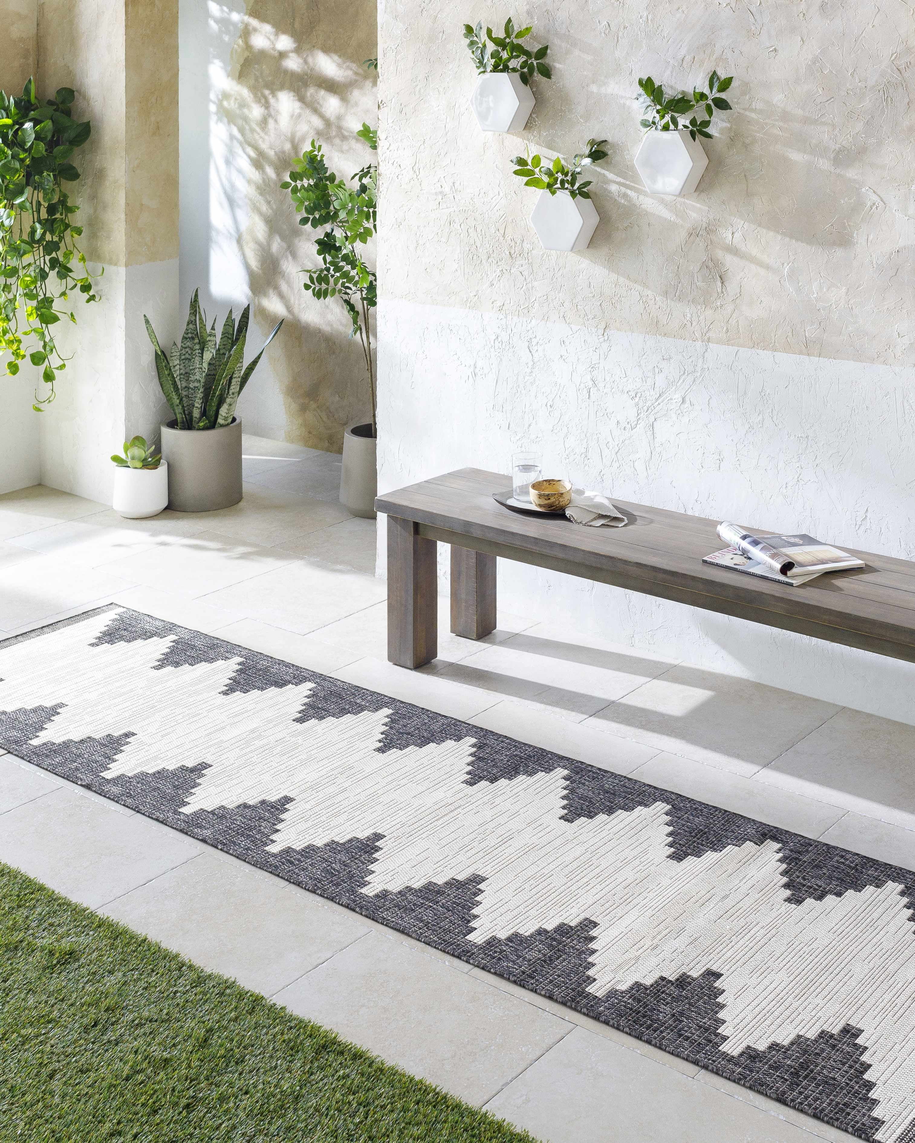 Hauteloom Djugun Outdoor Runner Rug - Outside Porch Patio Rug Carpet ...