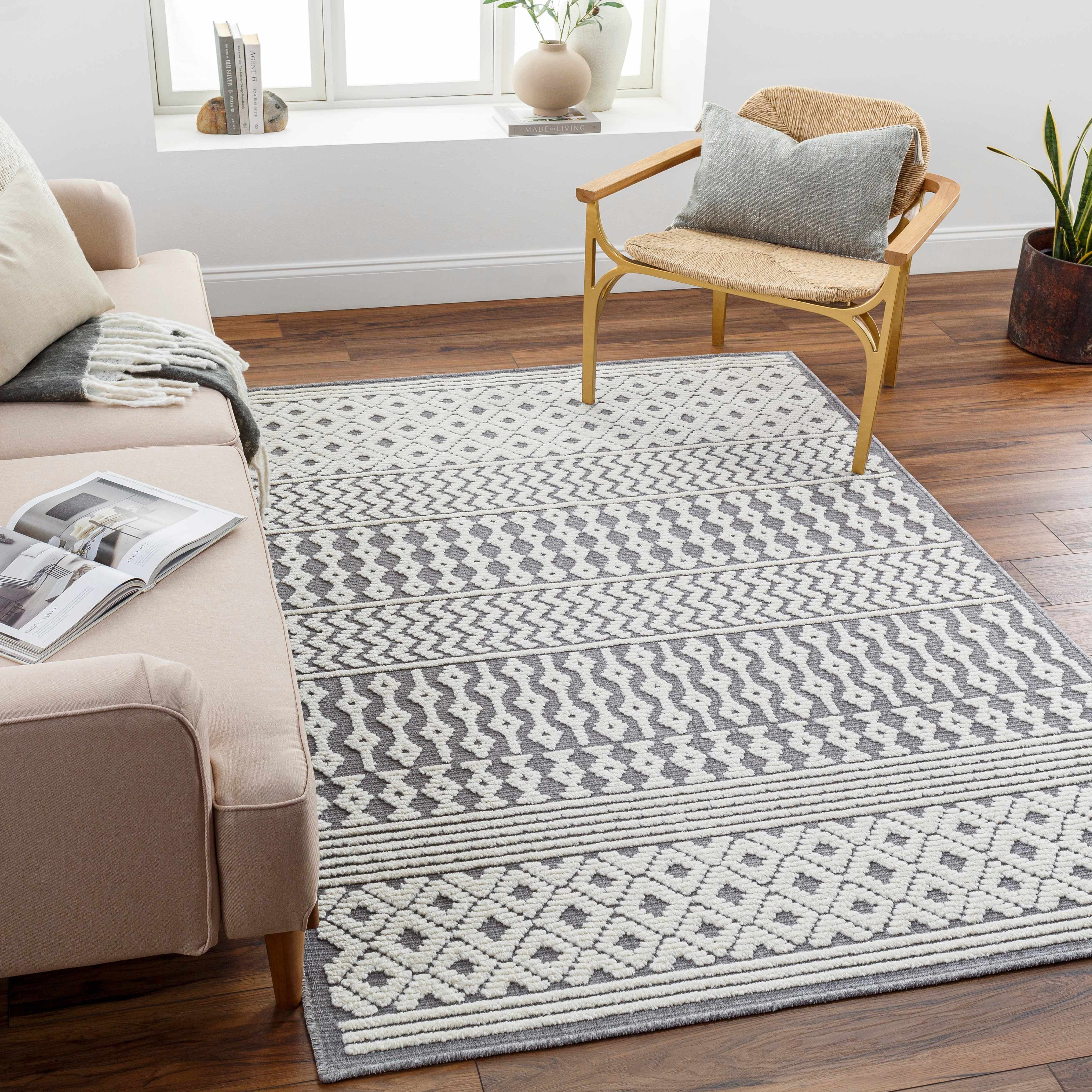 Hauteloom Drago Living Room, Bedroom Machine Washable Area Rug ...