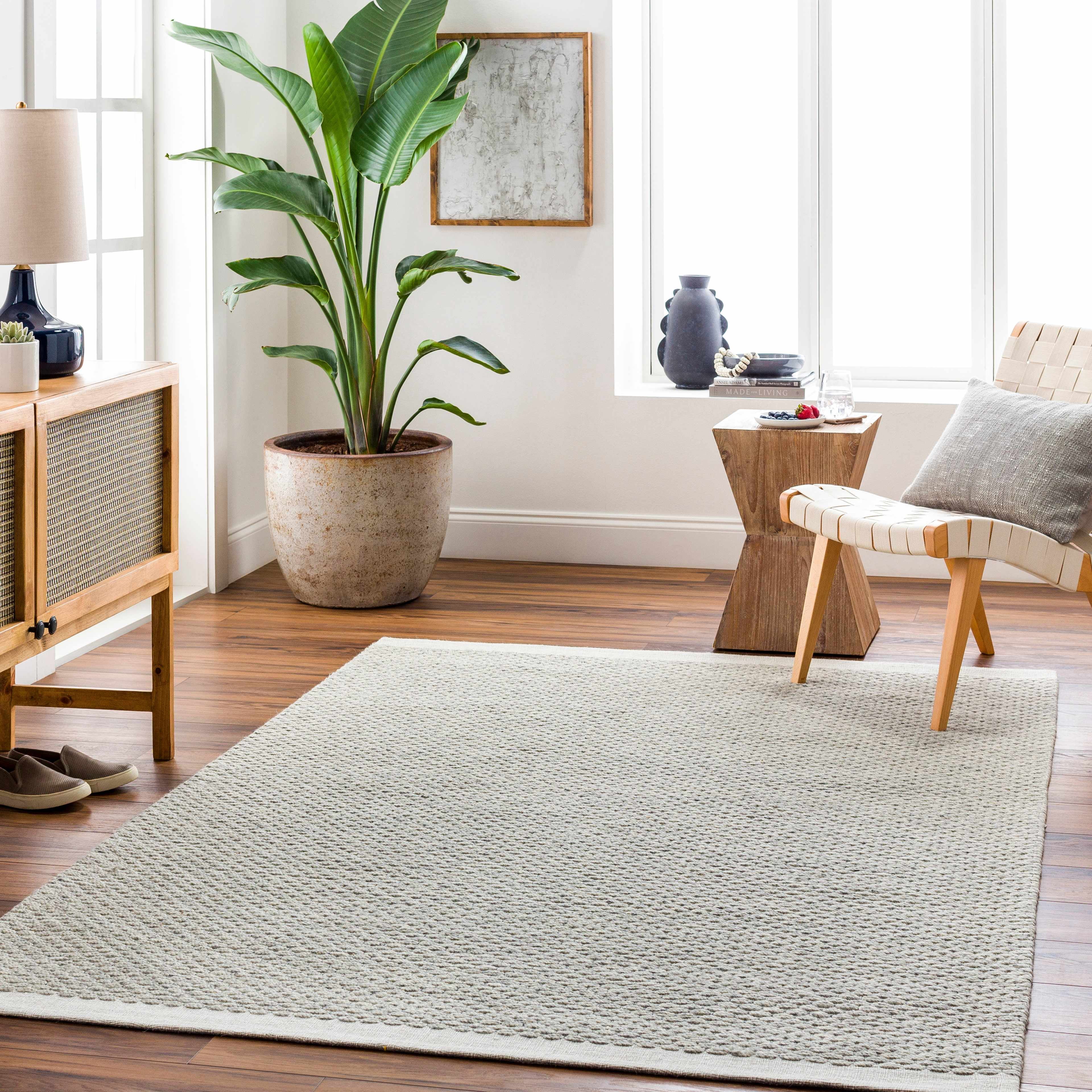 Hauteloom Emlen Wool Living Room, Bedroom Area Rug - Traditional ...