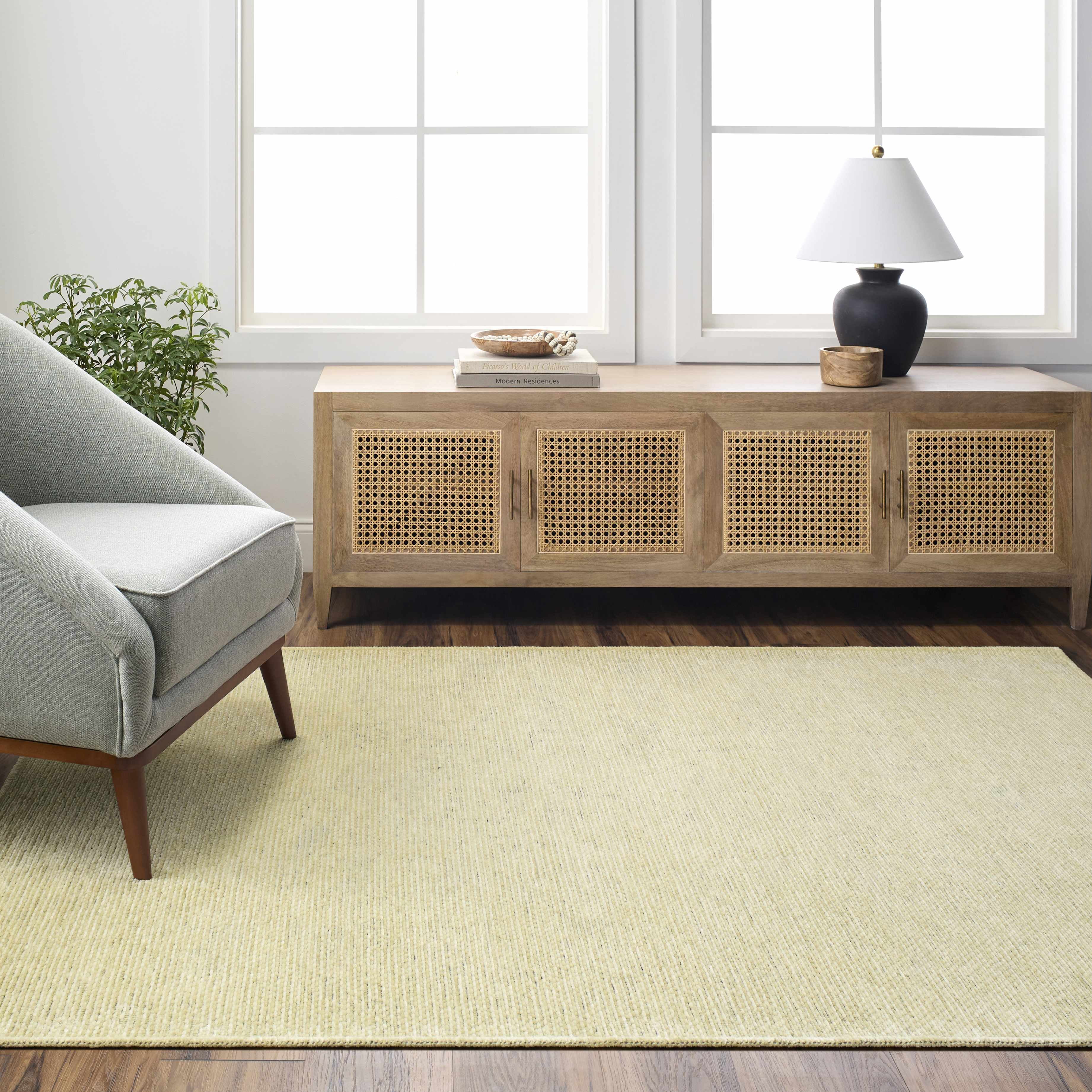Hauteloom Isako Living Room, Bedroom Solid Area Rug - Machine Washable ...