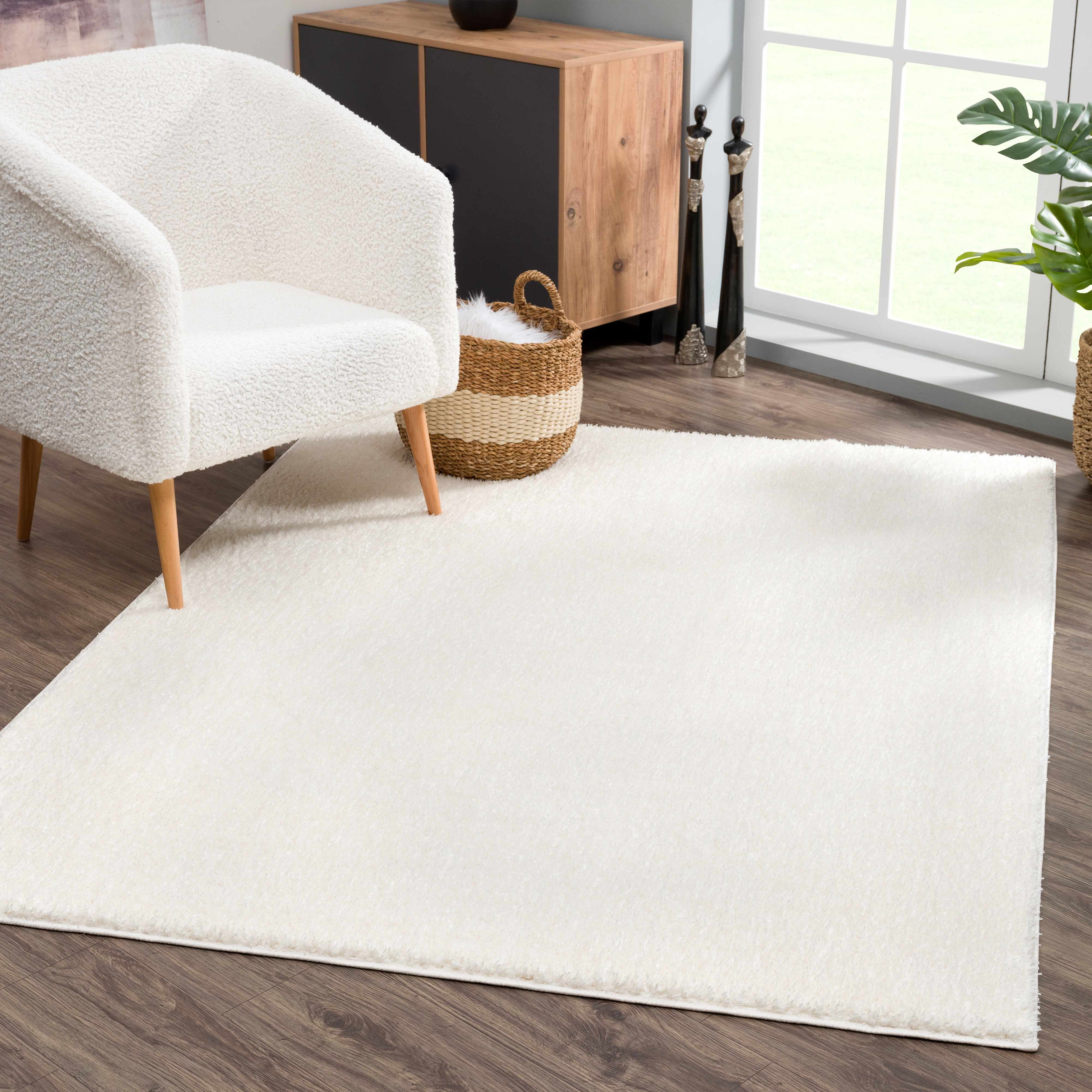 Hauteloom Machine Washable Solid Shag Rug - Judy Plain Living Room ...