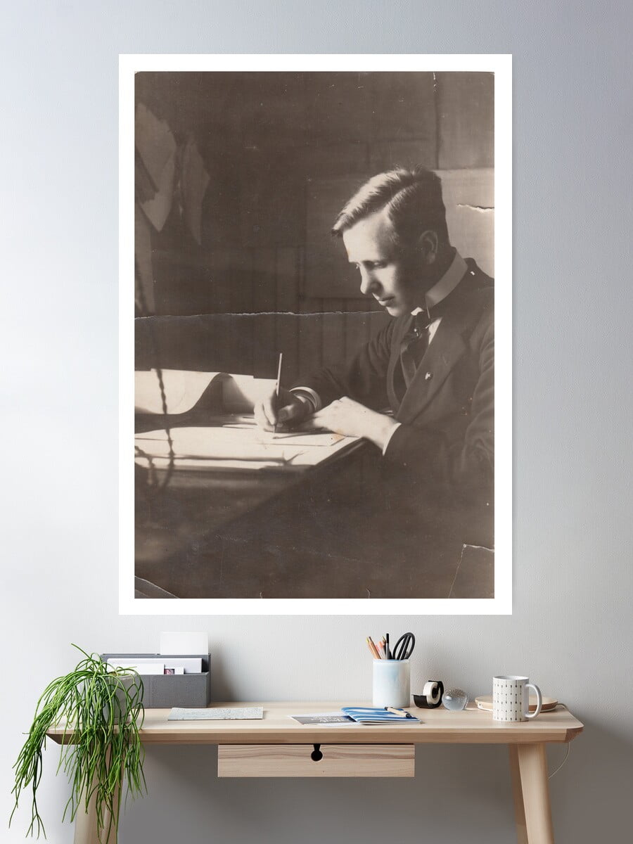 He Didn`T Know How A Computer Looks Like, But Now We Do Poster Wall Art ...