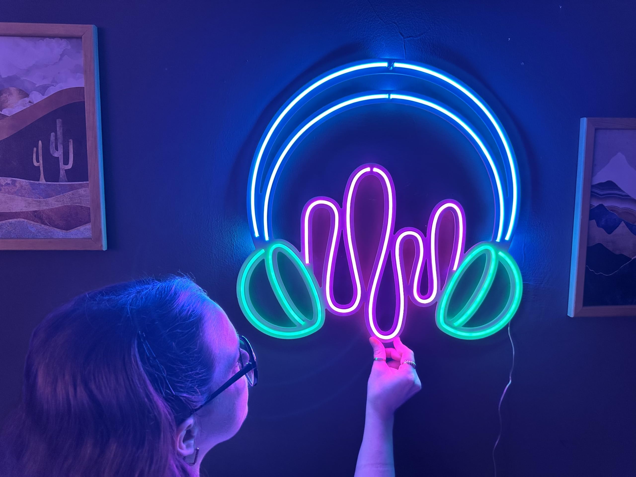 Headphones Metal Neon Sign, Neon Sign, LED Metal Wall Art for Music ...