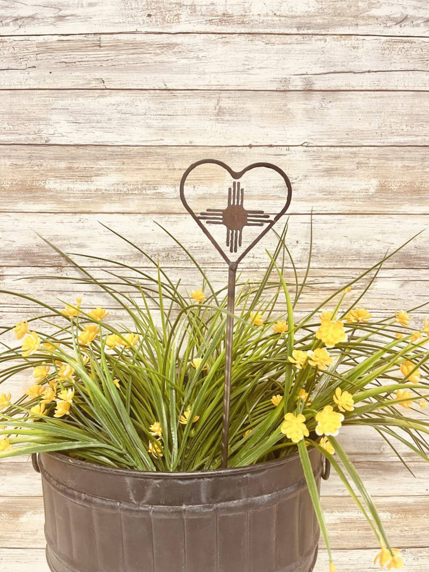 Heart Outline with Zia New Mexico Garden Plant Stake - Walmart.com
