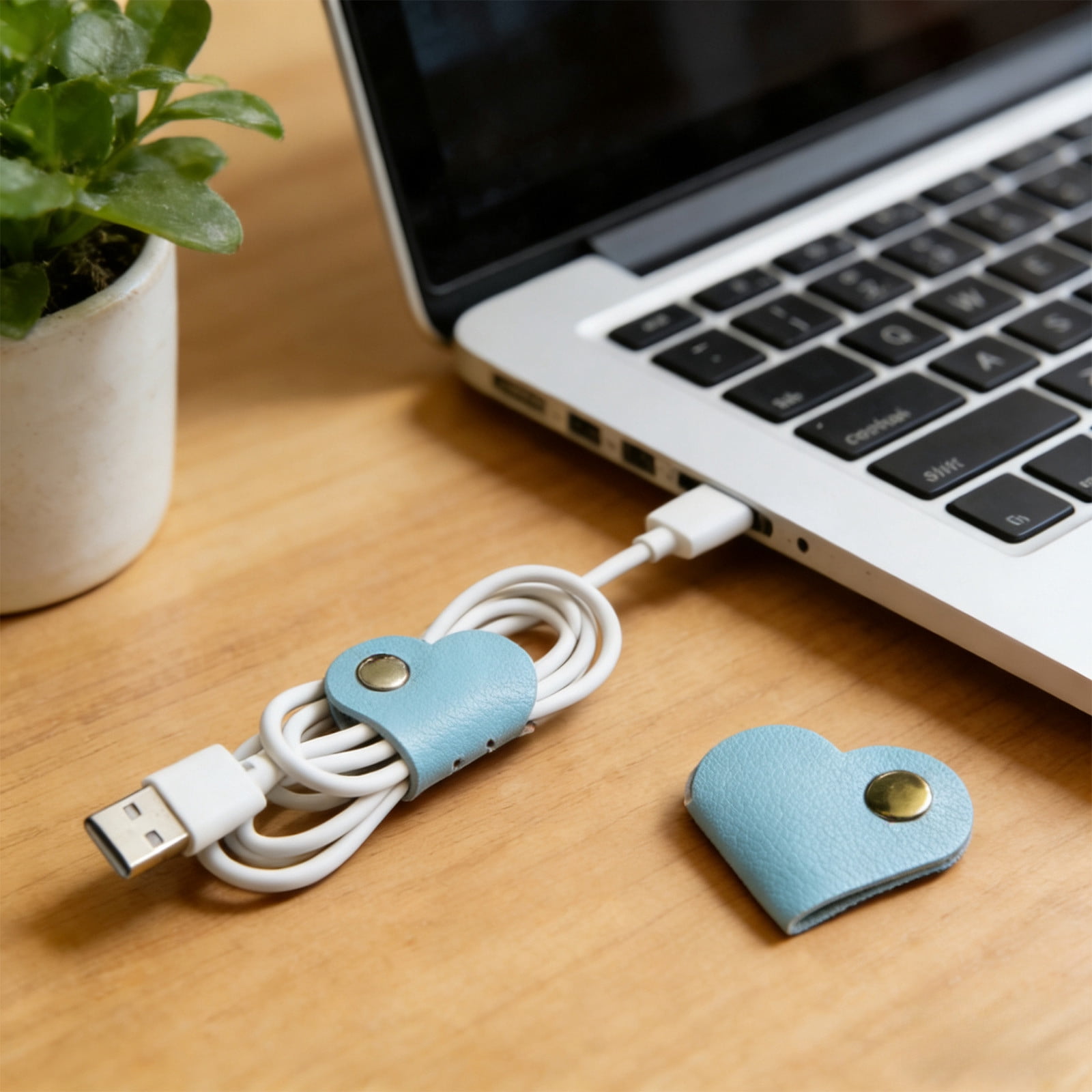 Heart-Shaped Leather Cable Organizer, Portable Cord Keeper for ...