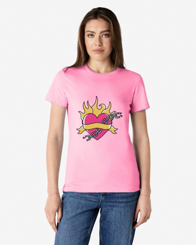Heart and Chain Tattoo T-Shirt, Bold Design for Tattoo Enthusiasts ...