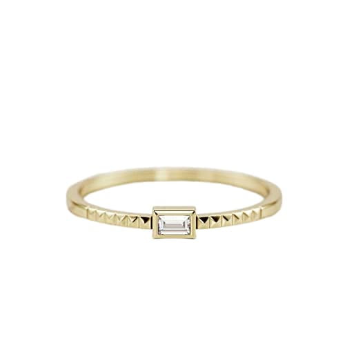 HeartsAndYou Solitaire Pyramid Design Ring 0.3ct Baguette Cut ...