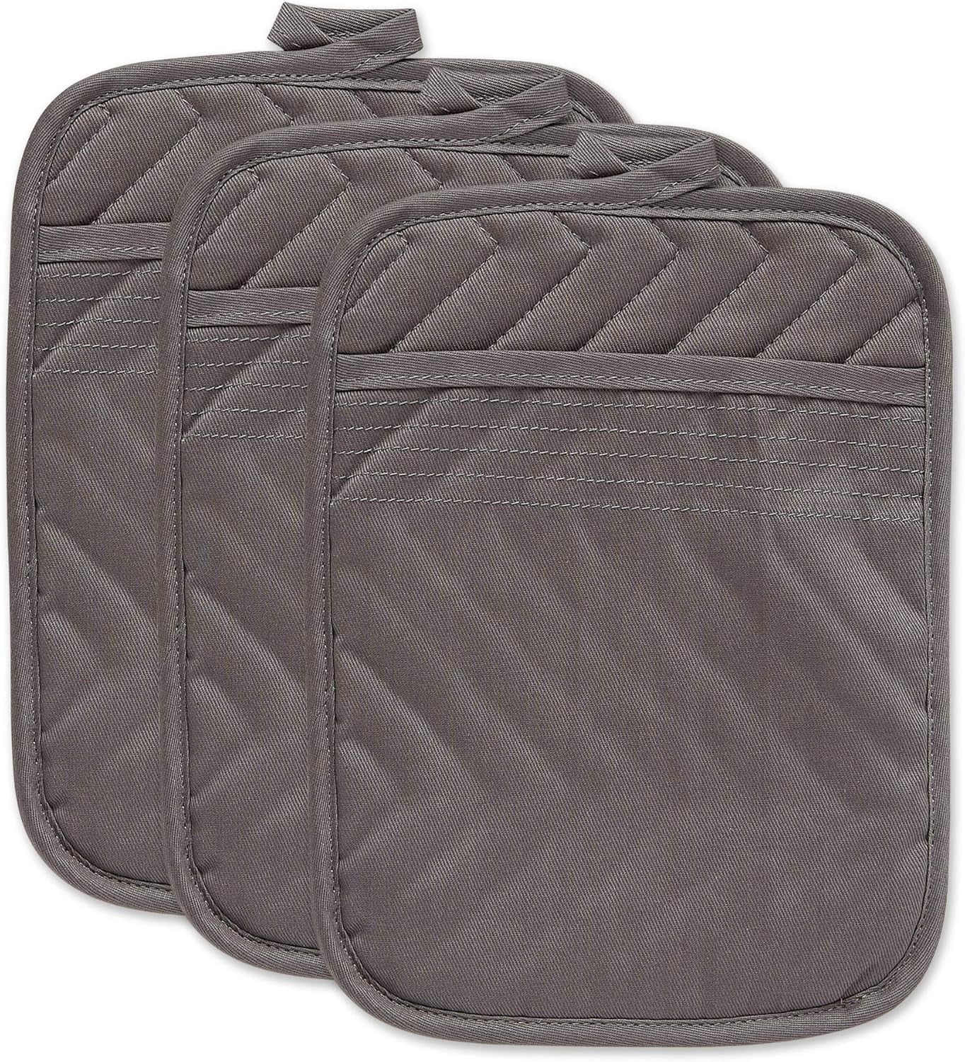 Heat Resistant Quilted Cotton Pot Holder Set, Designed with Space to ...