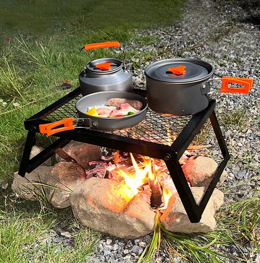Heavy-Duty Outdoor Bonfire and Camping Grill with Stainless Steel Clips ...