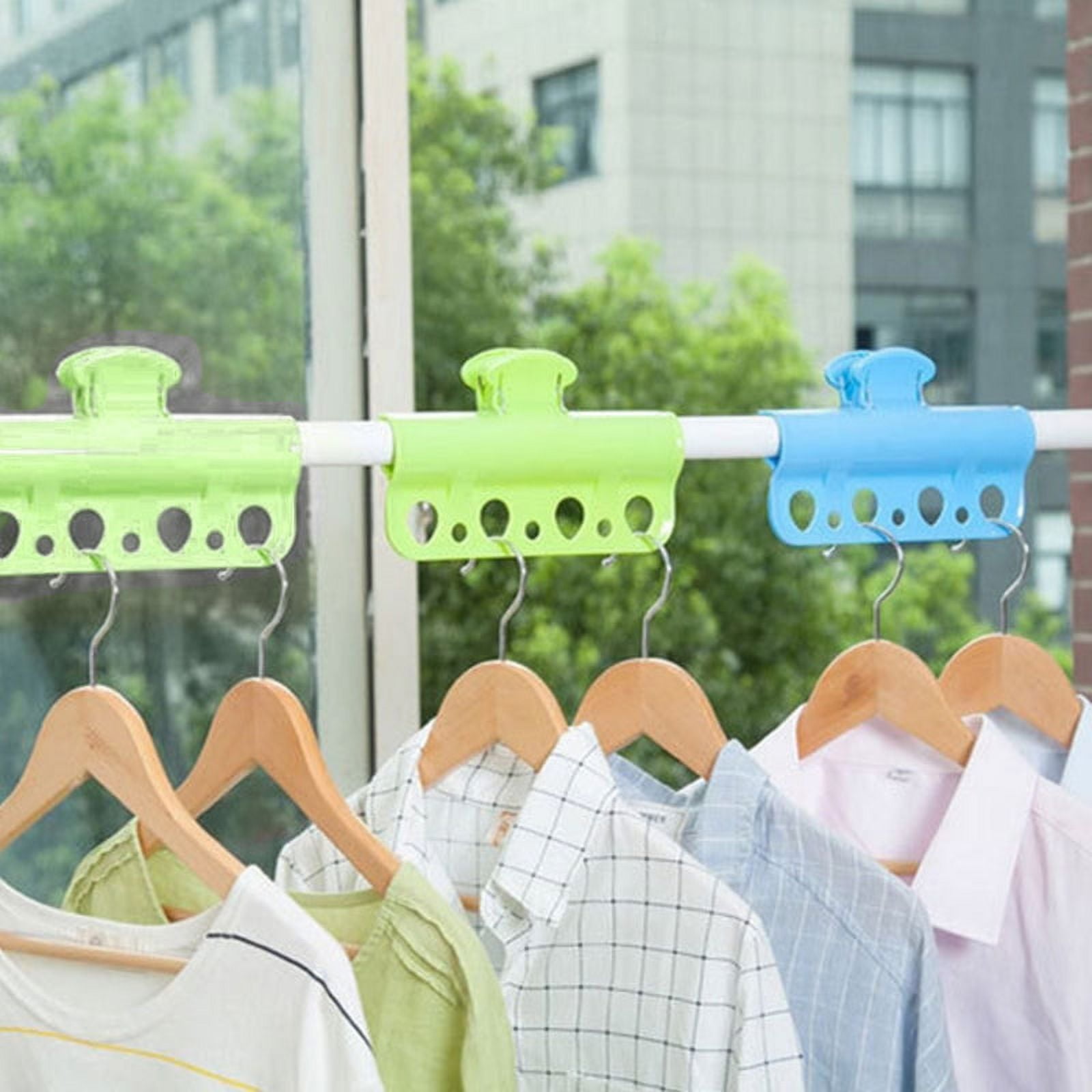 Heavy Duty Plastic Hangers with Clamps, Blue or Green, Non-slip Grip ...