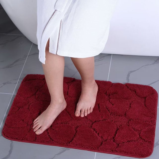 Heeneeso M11 Microfiber Bathroom Rug Non-Slip Machine Washable Burgundy ...