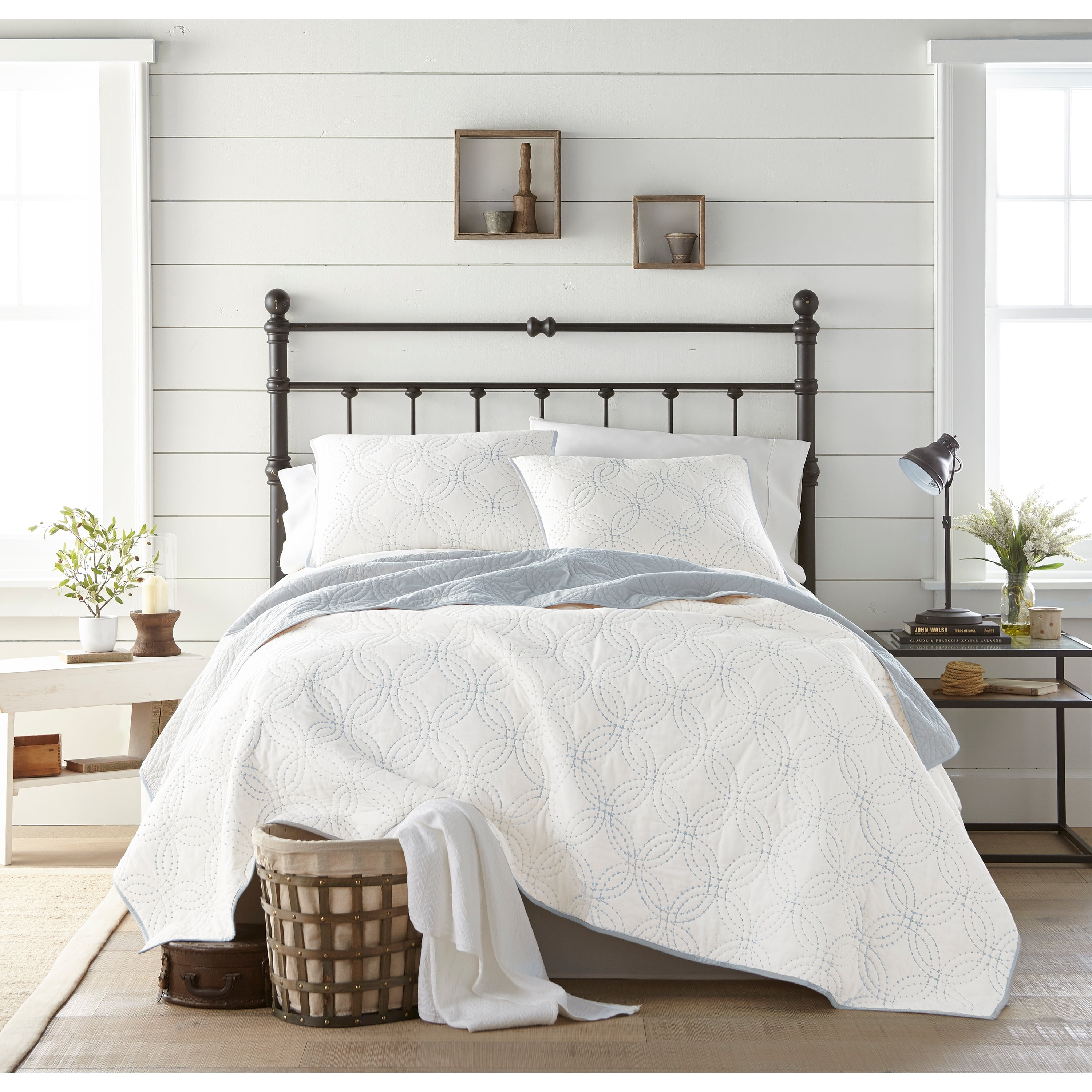 Heirloomed Wedding Ring Quilt Set - Blue - Full/Queen Queen, Full ...