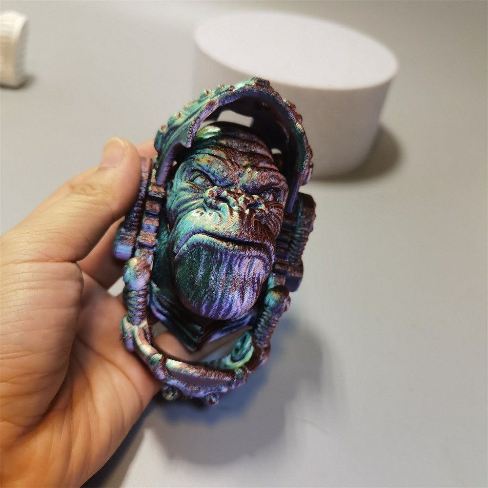 Hekwup 3D Printed Movable Mask Knight Masked Chimpanzees Ornament ...