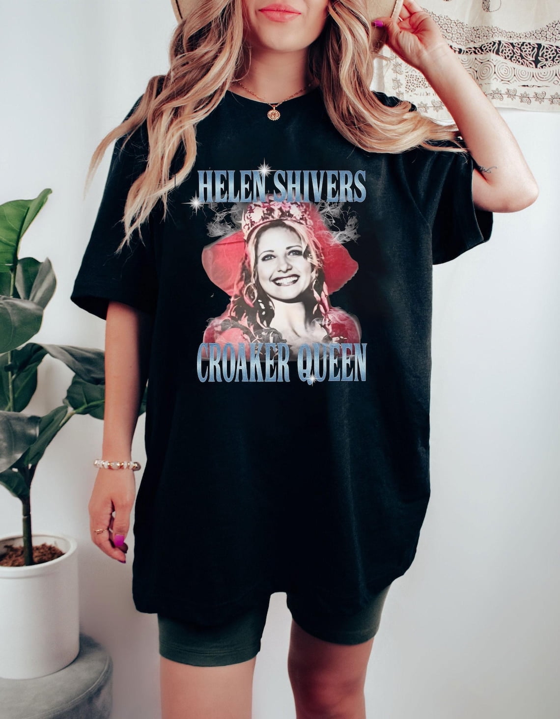 Helen Shivers Vintage T-Shirt – Croaker Queen Tee, Sarah Michelle ...
